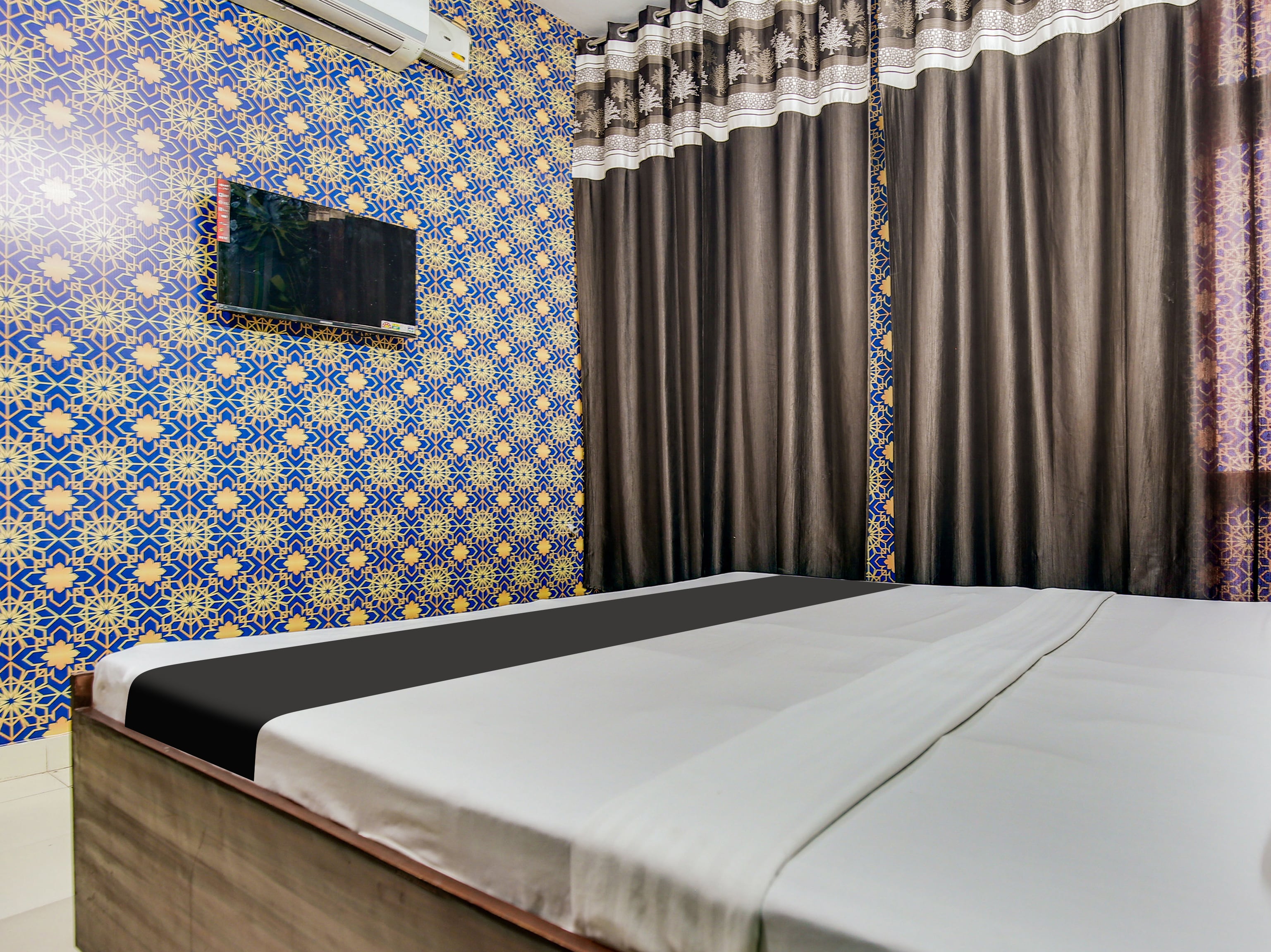 Hotel O Diamond Touch, Flagship Sirhind, Book @ ₹692 - OYO