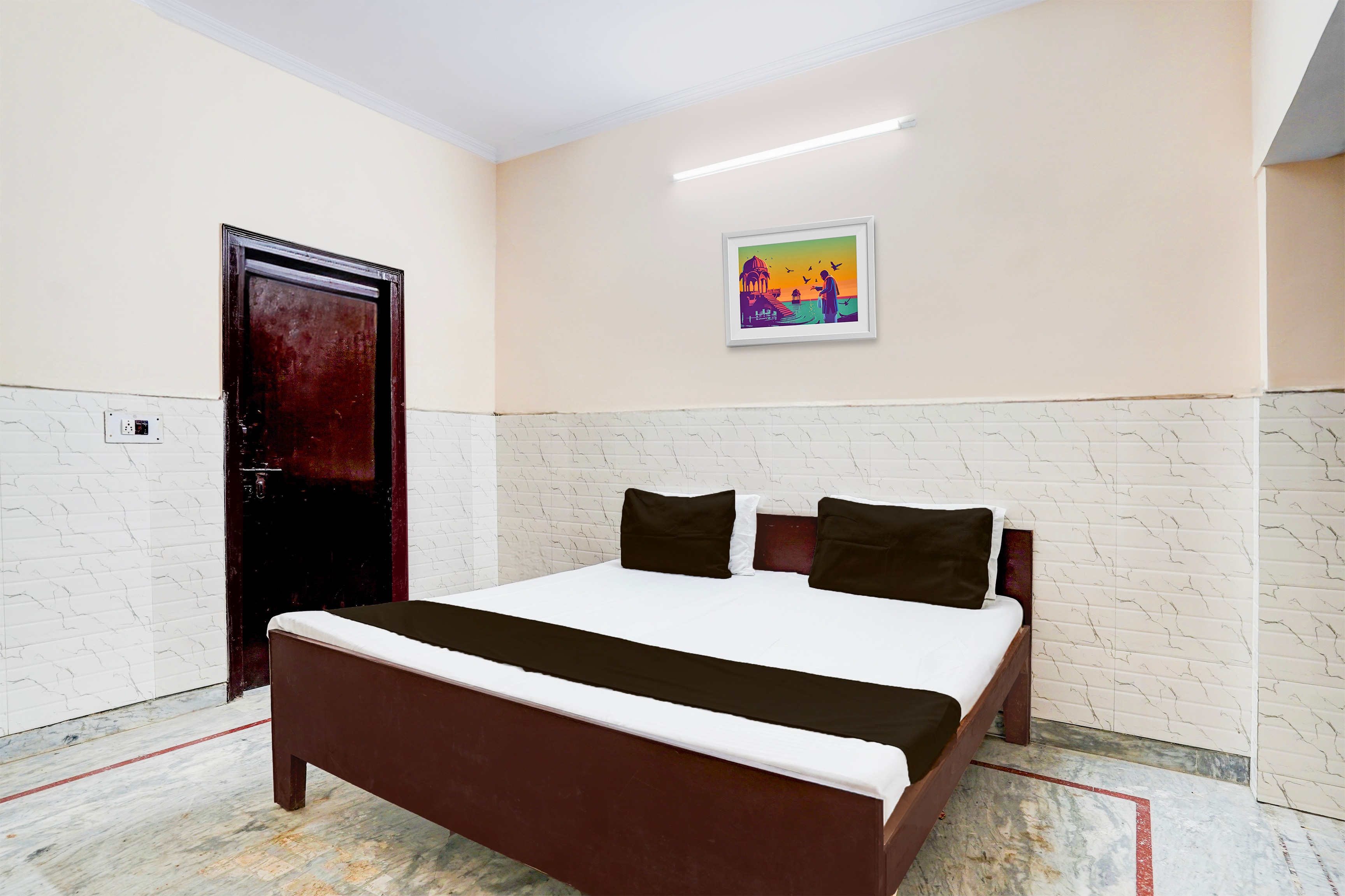 Hotel O KRISHNA REGENCY, Flagship Moradabad, Book @ ₹714 - OYO