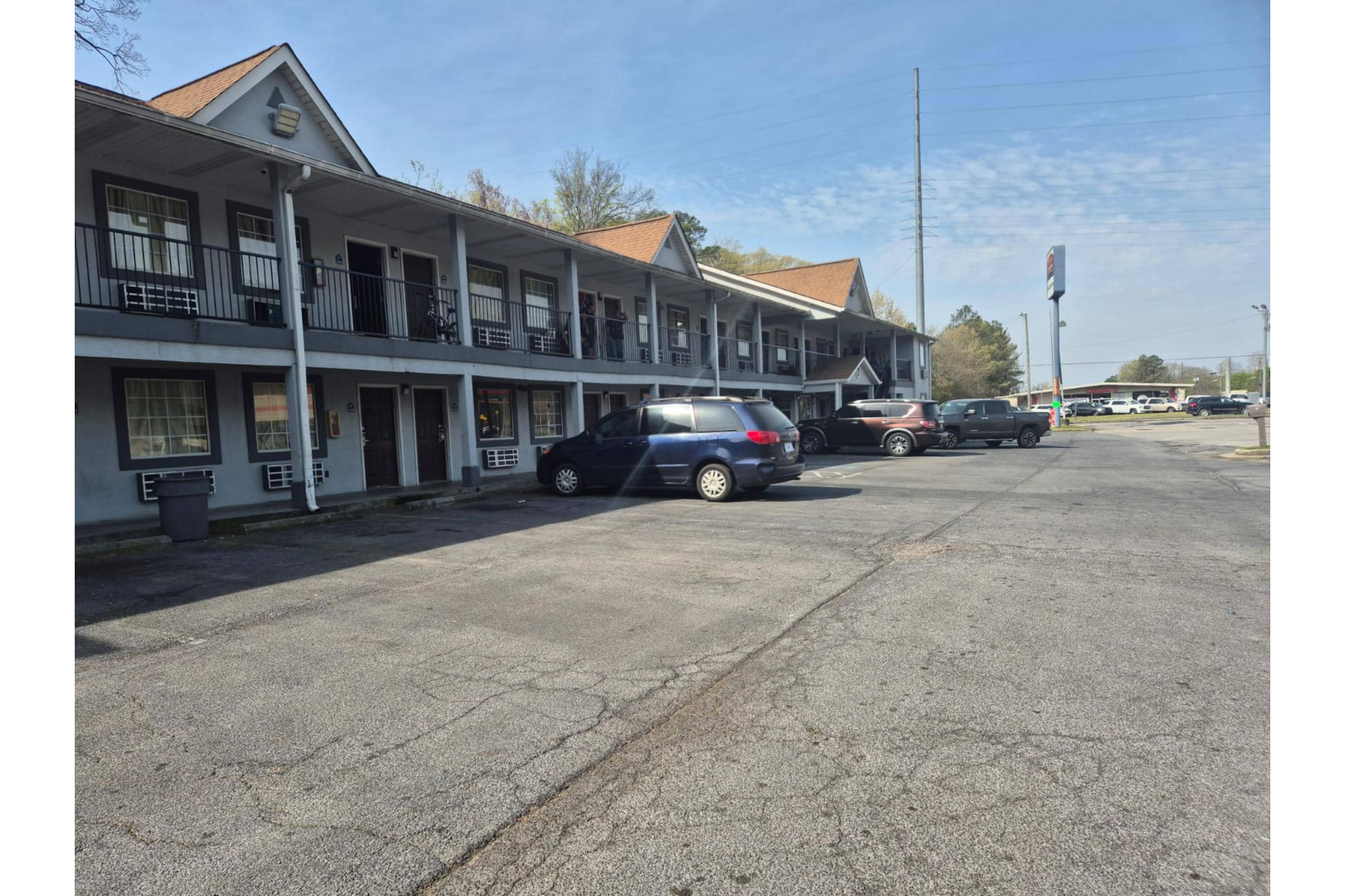 Woodbridge Inn By OYO Rome, OYO Hotels Rome GA, Book @ $59 - OYO