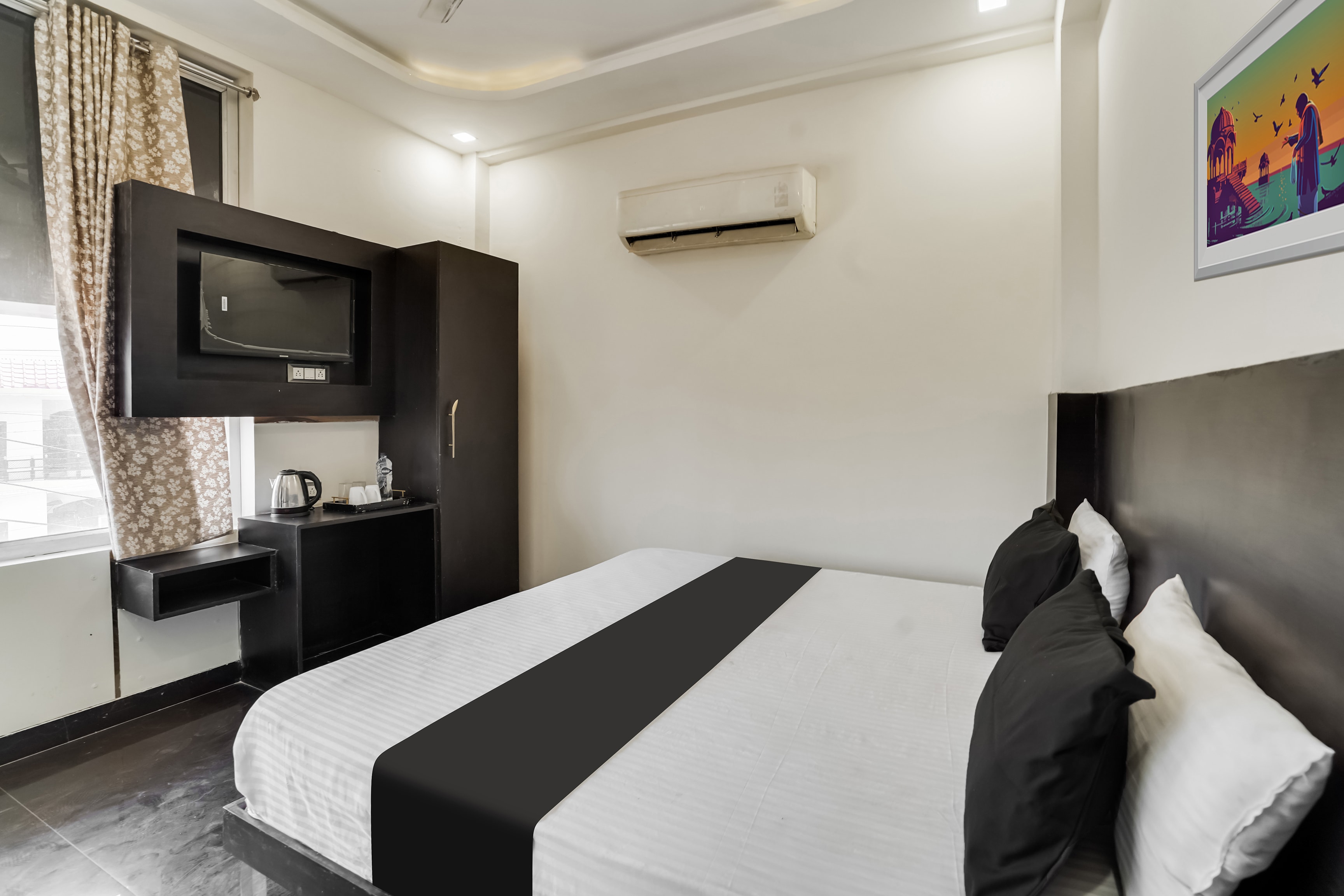 Hotel O OPM, Flagship Agra, Book @ ₹759 - OYO