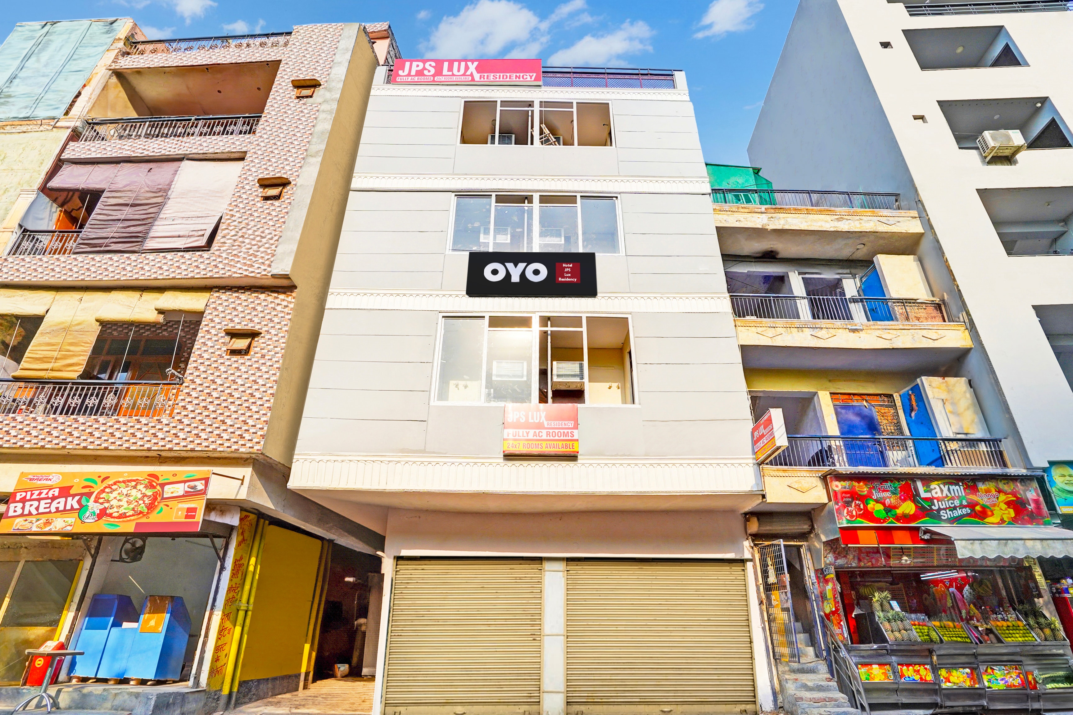 Super Hotel O JPS Lux, Flagship Delhi, Book @ ₹651 - OYO