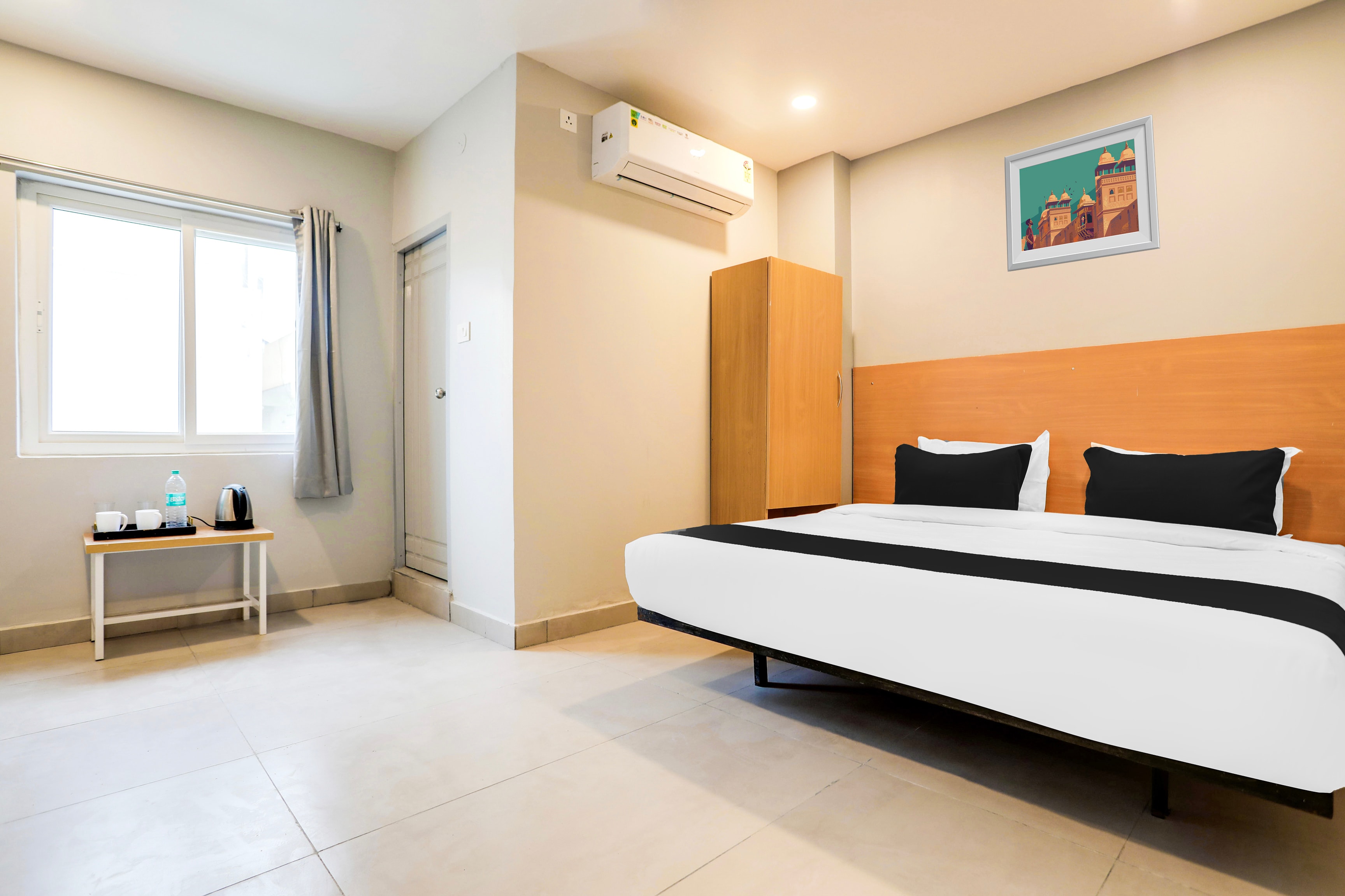 Super Collection O RBS ECIL, Flagship Hyderabad, Book @ ₹1299 - OYO