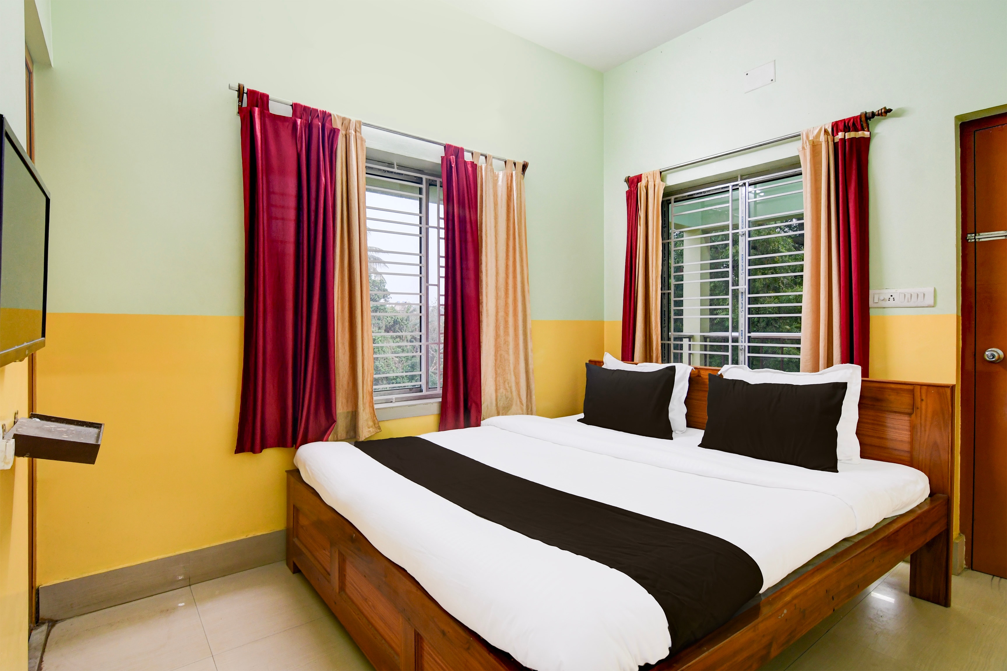 Hotel O Kabita Guest House, Flagship Shantiniketan, Book @ ₹880 - OYO