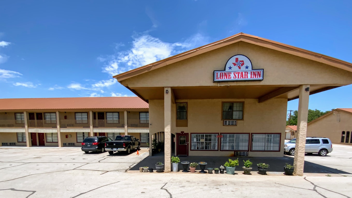 Lone Star Inn by OYO Vernon Texas Hwy 287, OYO Hotels Vernon, TX, Book ...