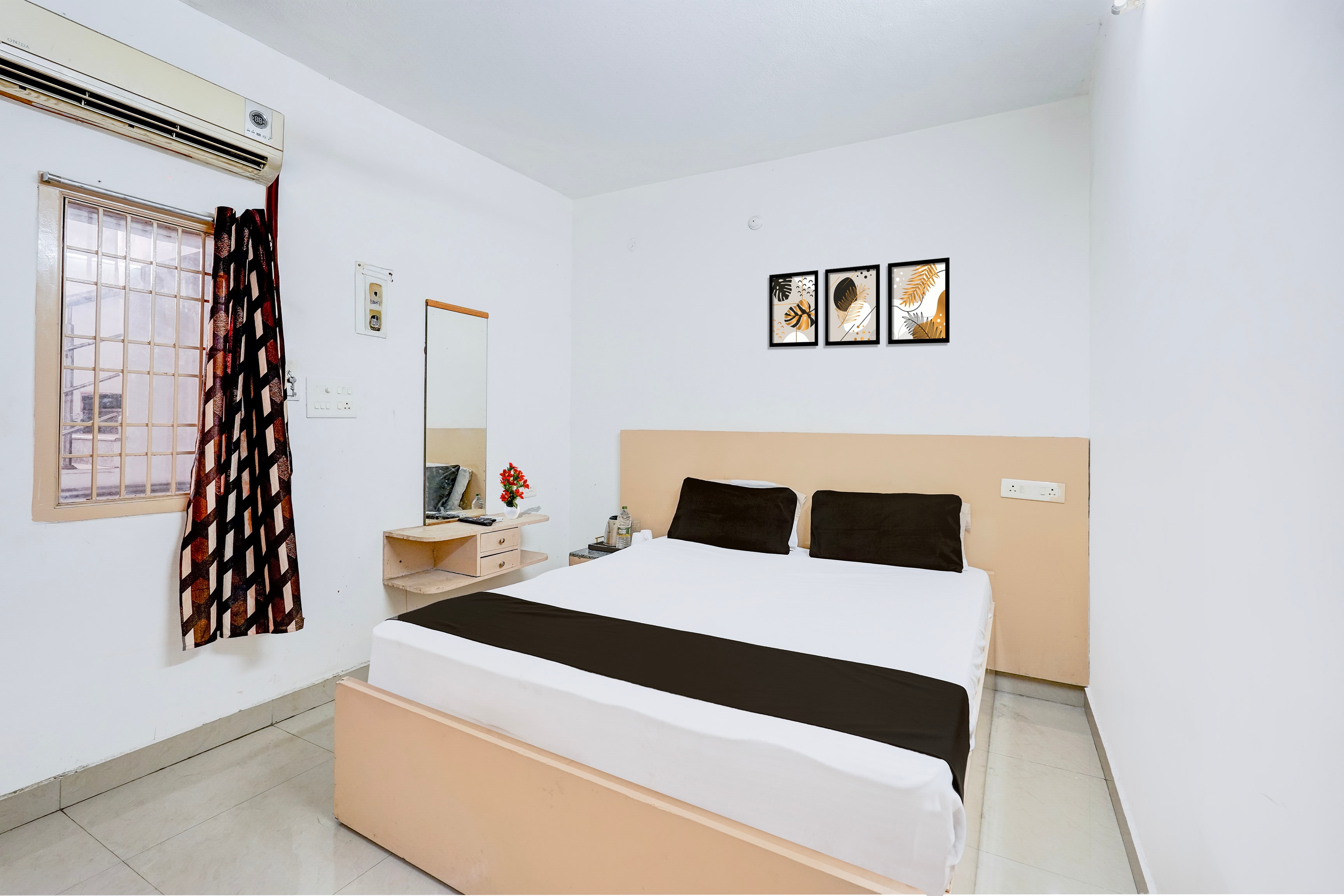 Hotel O Madipakkam Near Airport, Flagship Chennai, Book @ ₹1057 - OYO