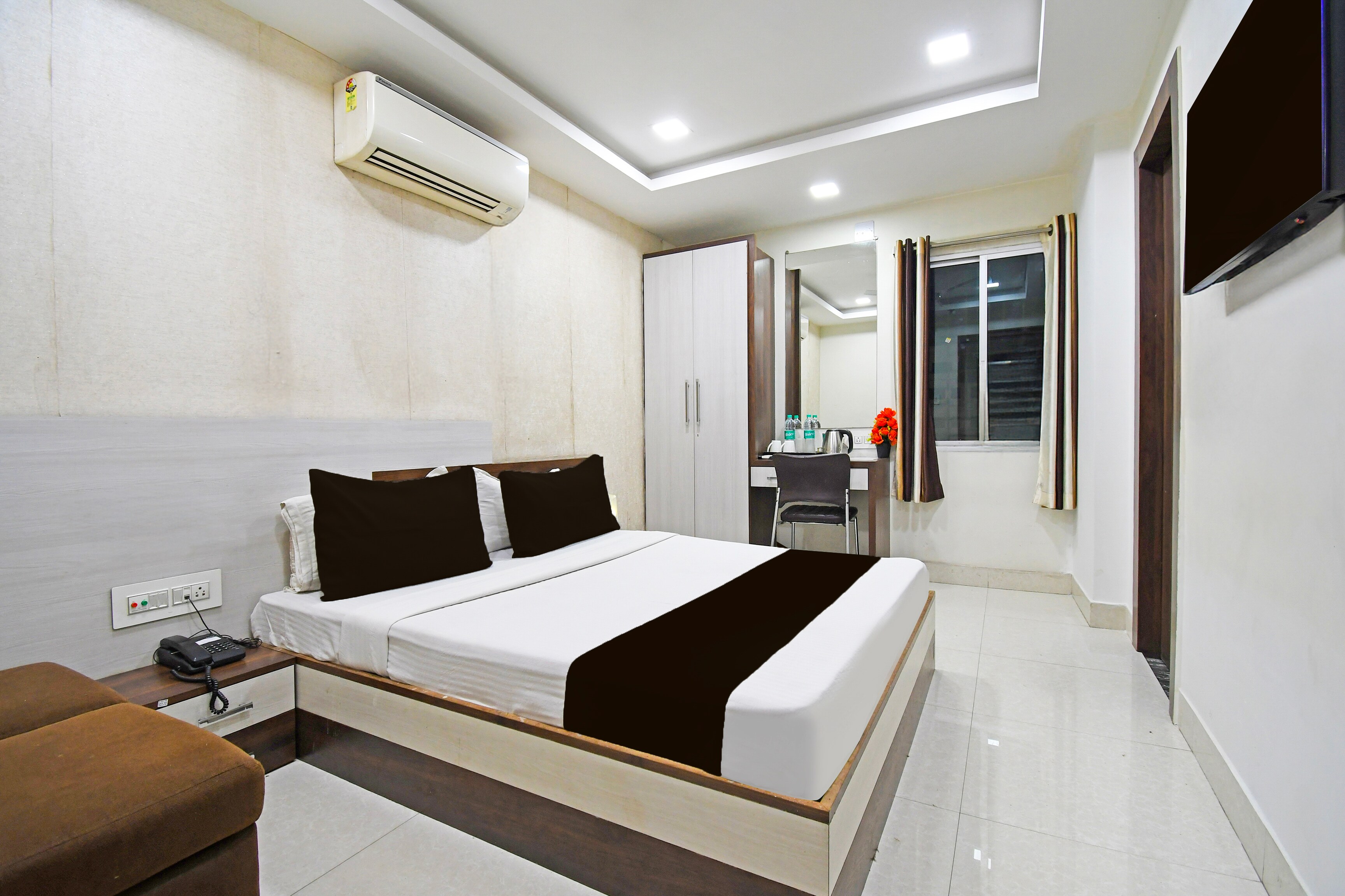 Hotels in Dhanbad: Best Budget Dhanbad Hotels from ₹617