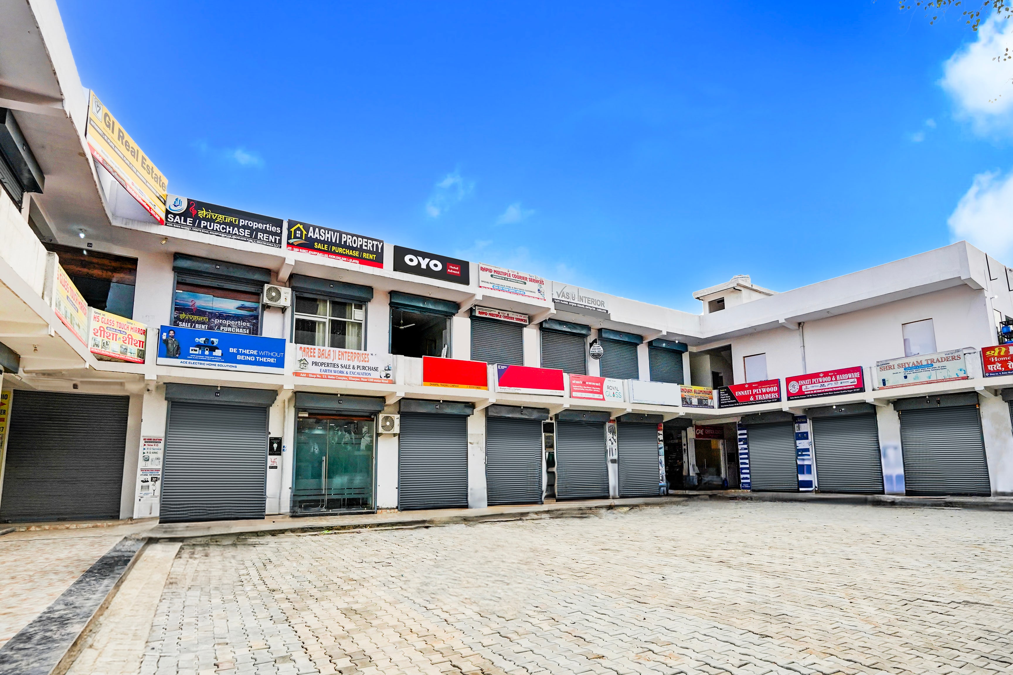 Hotel O by OYO ADVENT HOTEL, Flagship Noida, Book @ ₹901 - OYO