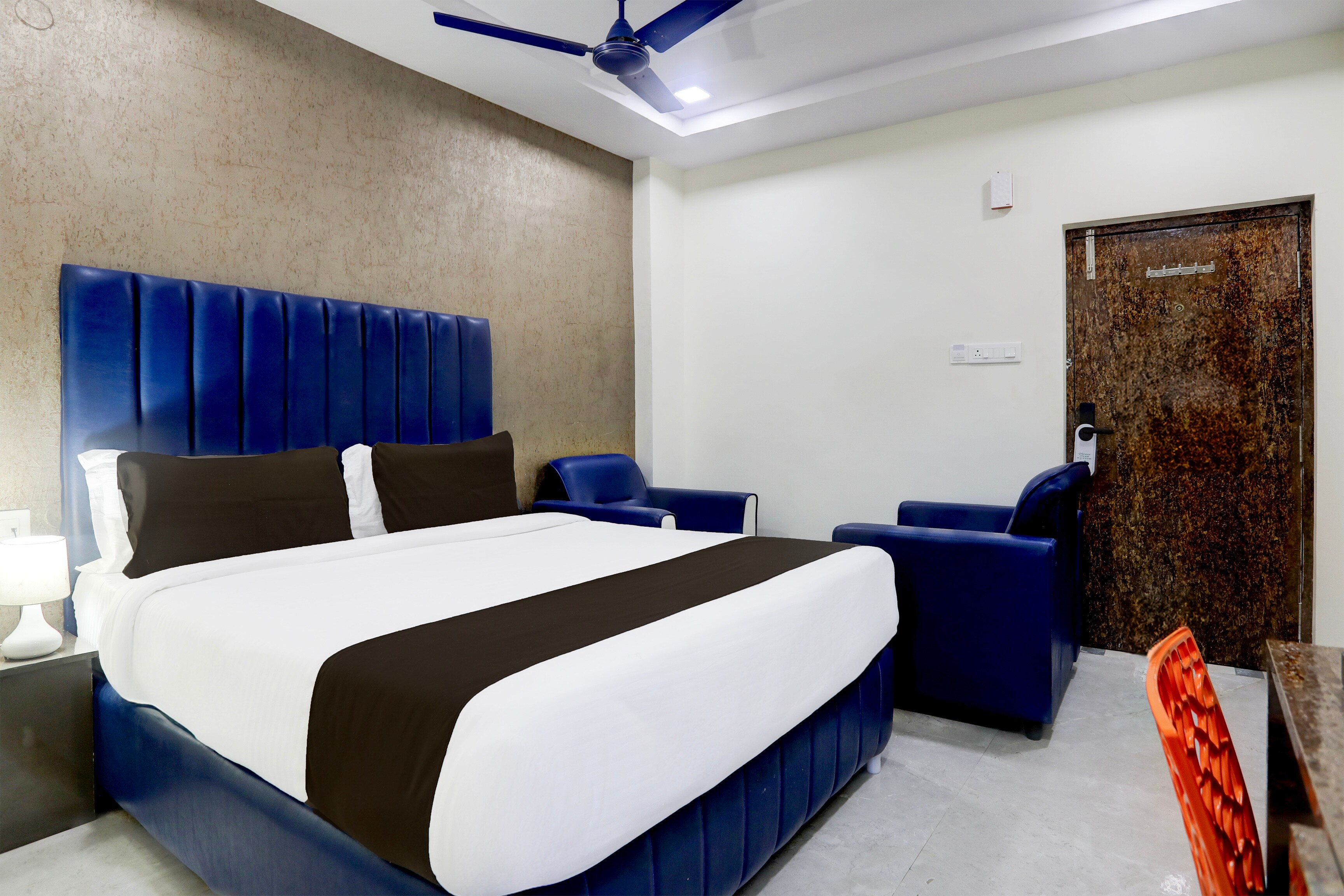 Townhouse Hotels in Narasimha Swami Temple, Khammam Starting @ ₹1041 ...