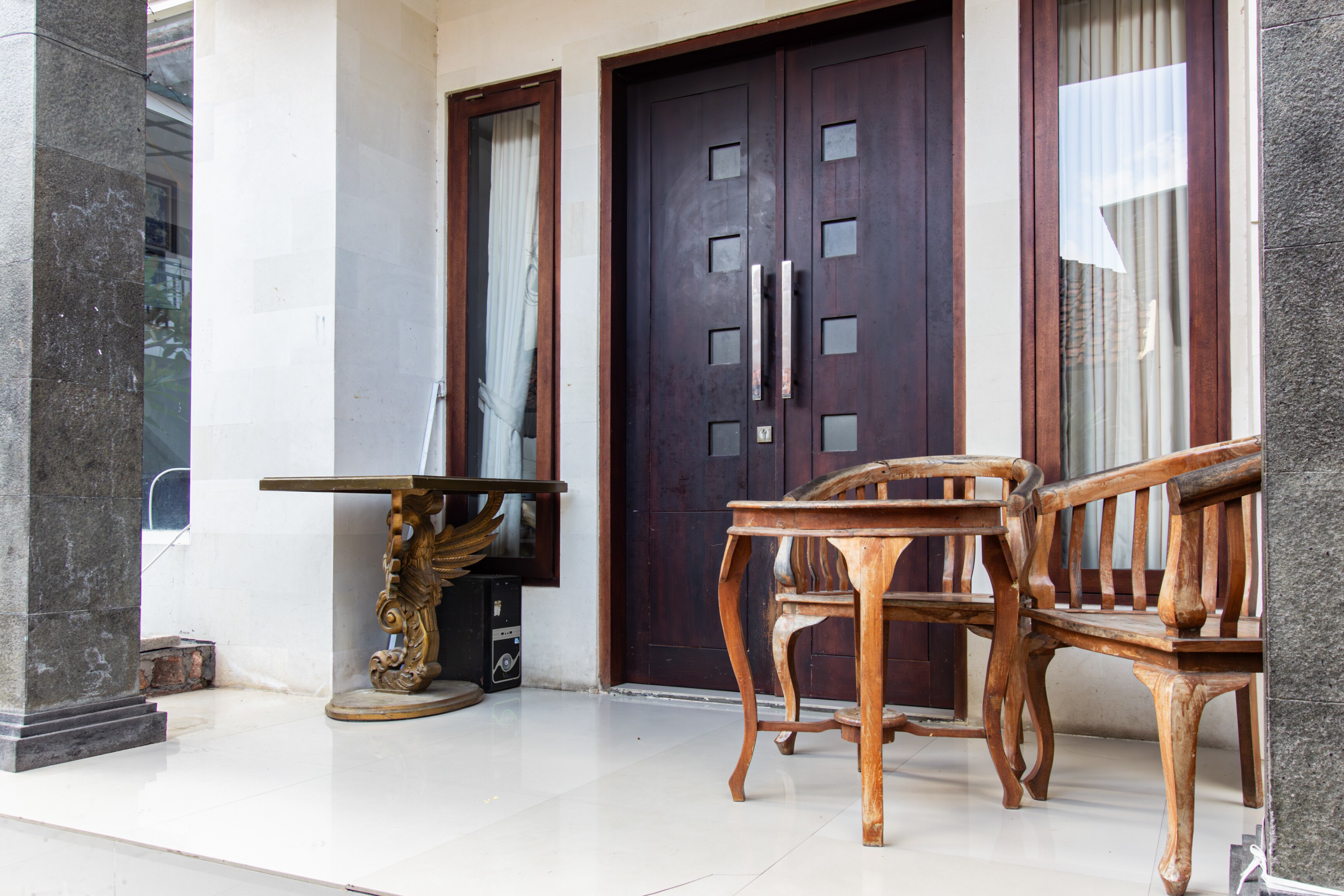 OYO 94091 Sn Guest House, OYO Hotels Bali, Book @ Rp63599 - OYO