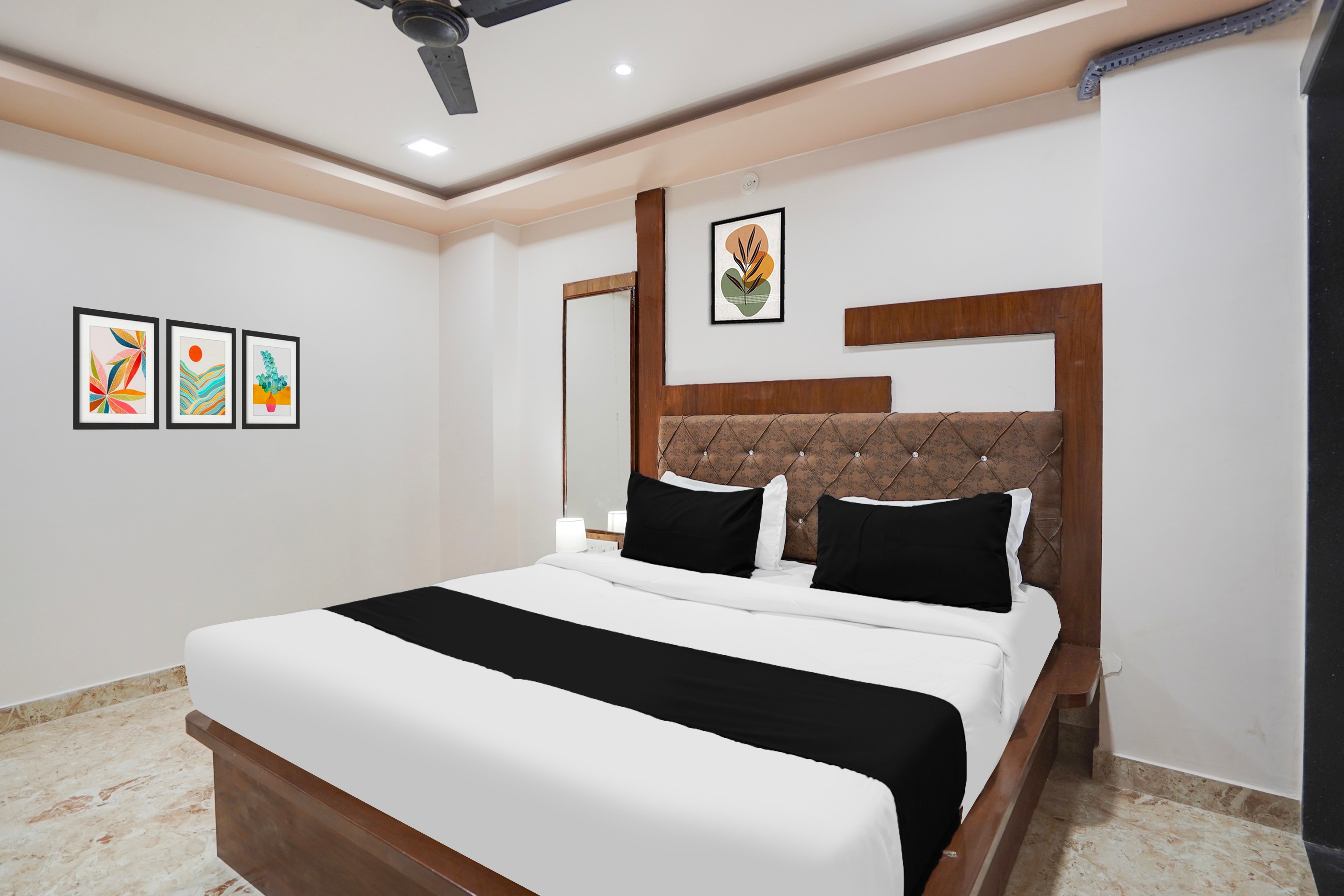 Super Hotel O Ajmer Central | Official Website