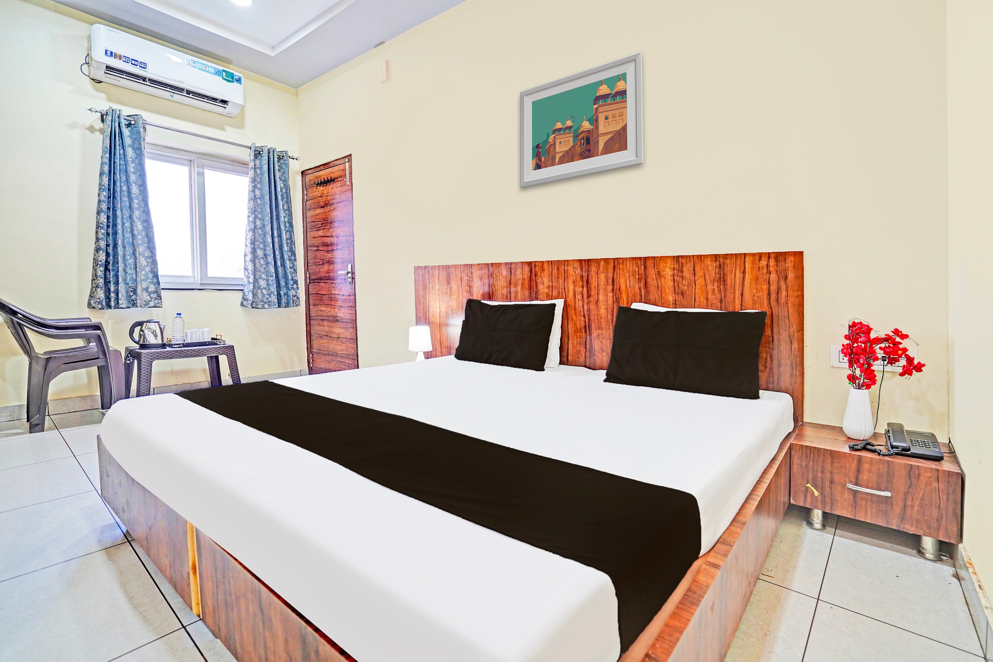 Hotel O Royal Inn, Flagship Jodhpur, Book @ ₹874 - OYO