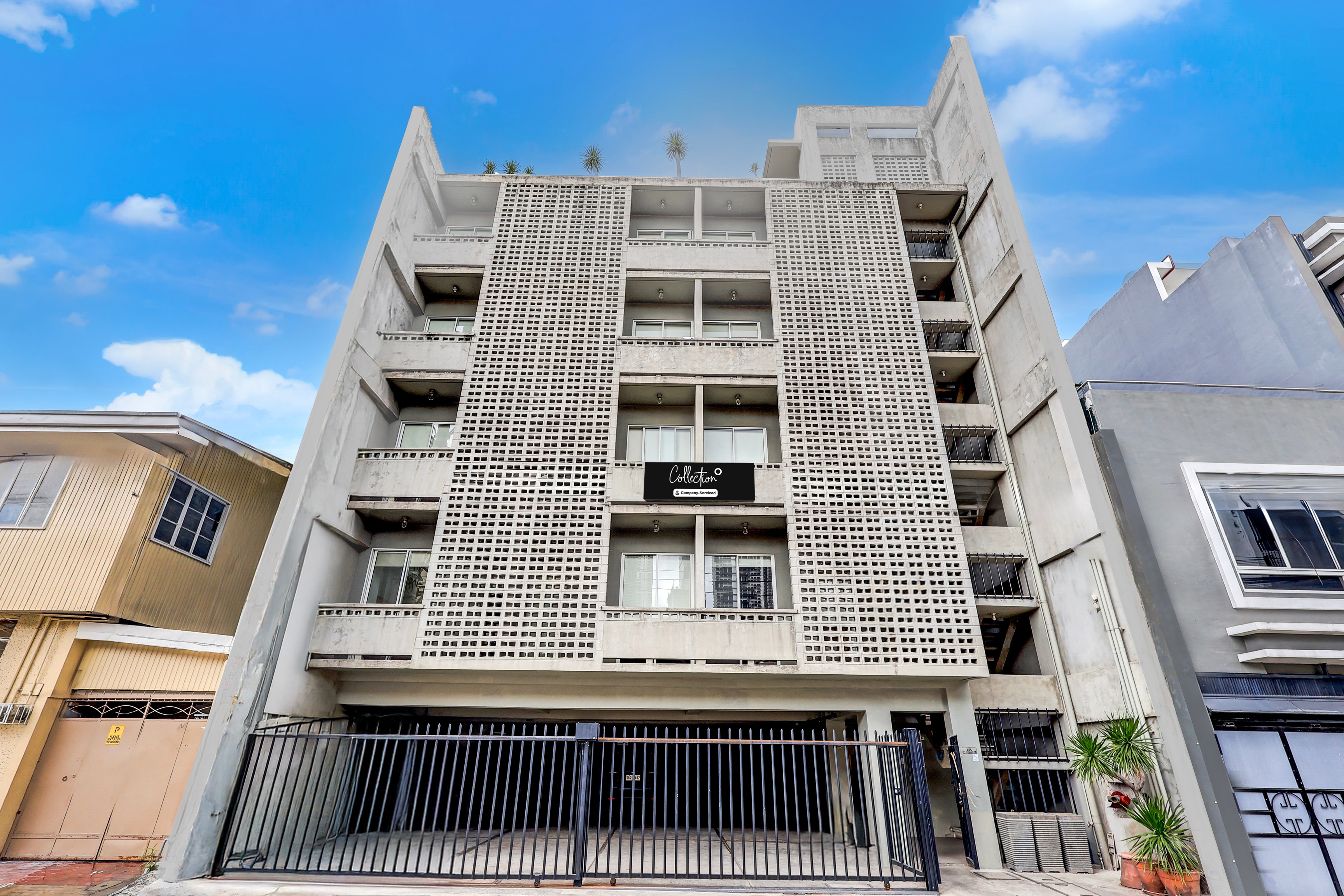 Collection O BRBlock Boutique & Residences, Santa Cruz Olympia, Makati ...