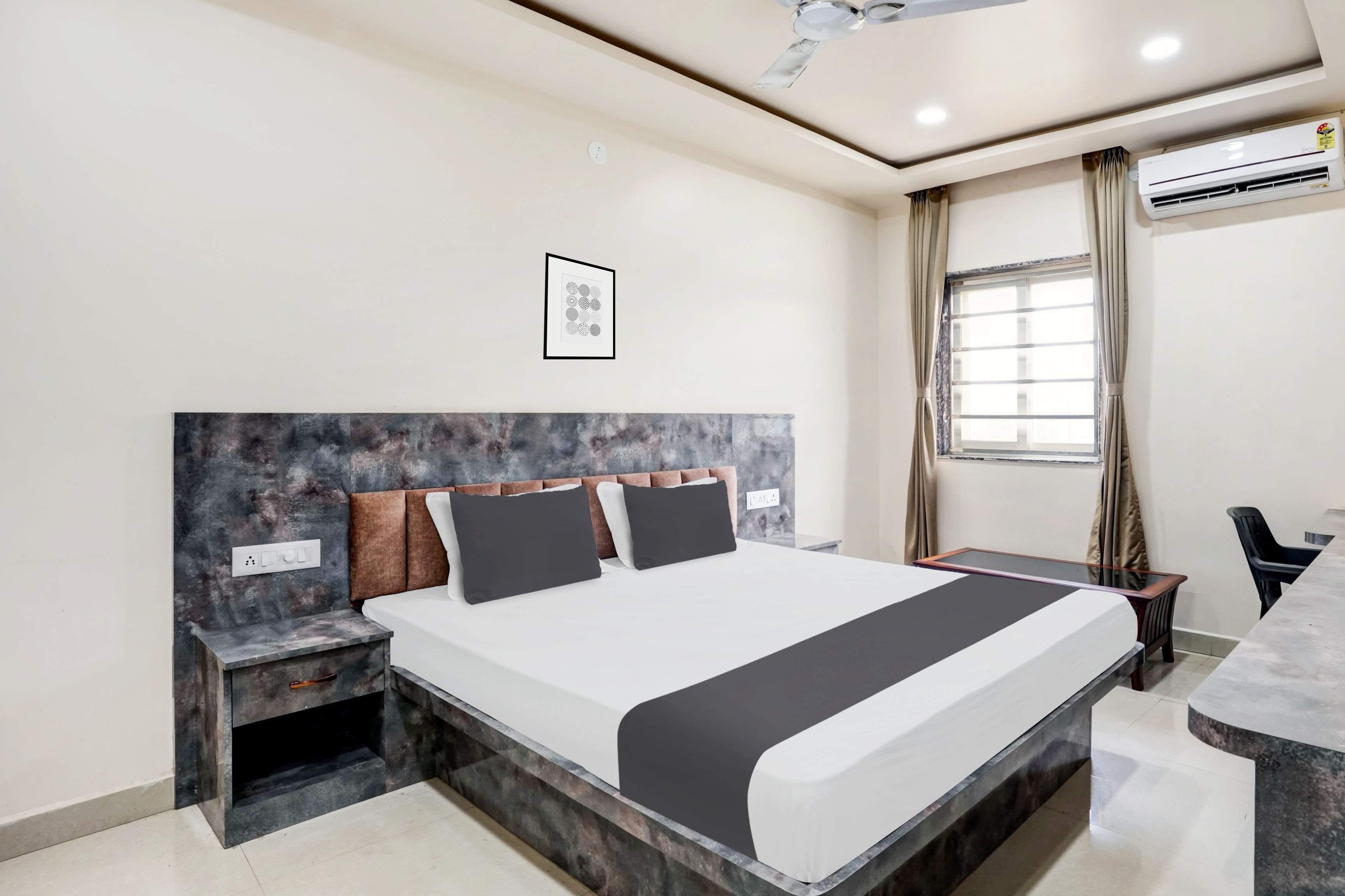 Hotel O SWEDHA HOTEL, Flagship Hazaribagh, Book @ ₹904 - OYO