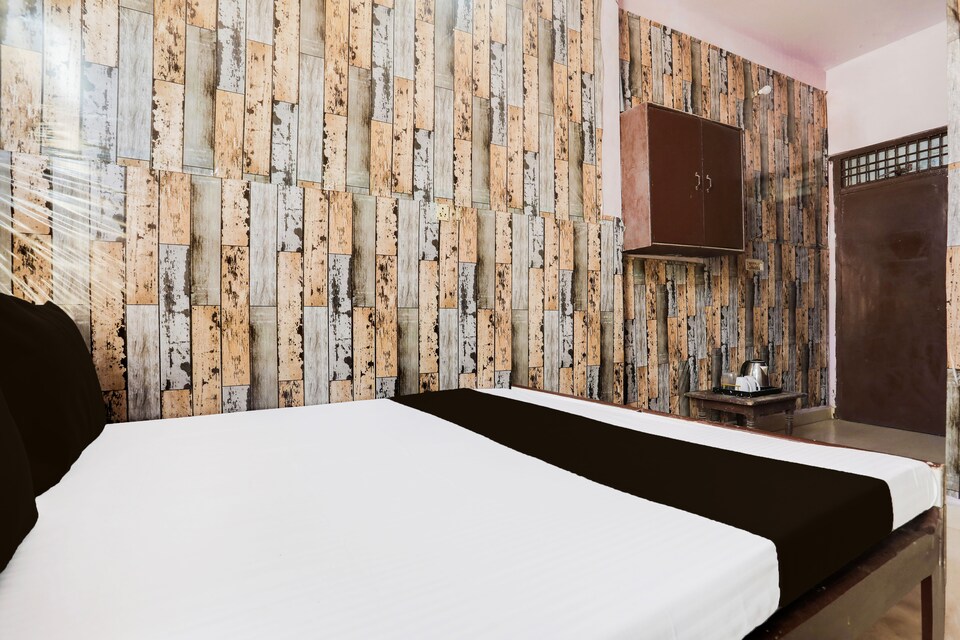 Hotel O Payal Palace, Flagship Agra, Book @ ₹810 - OYO