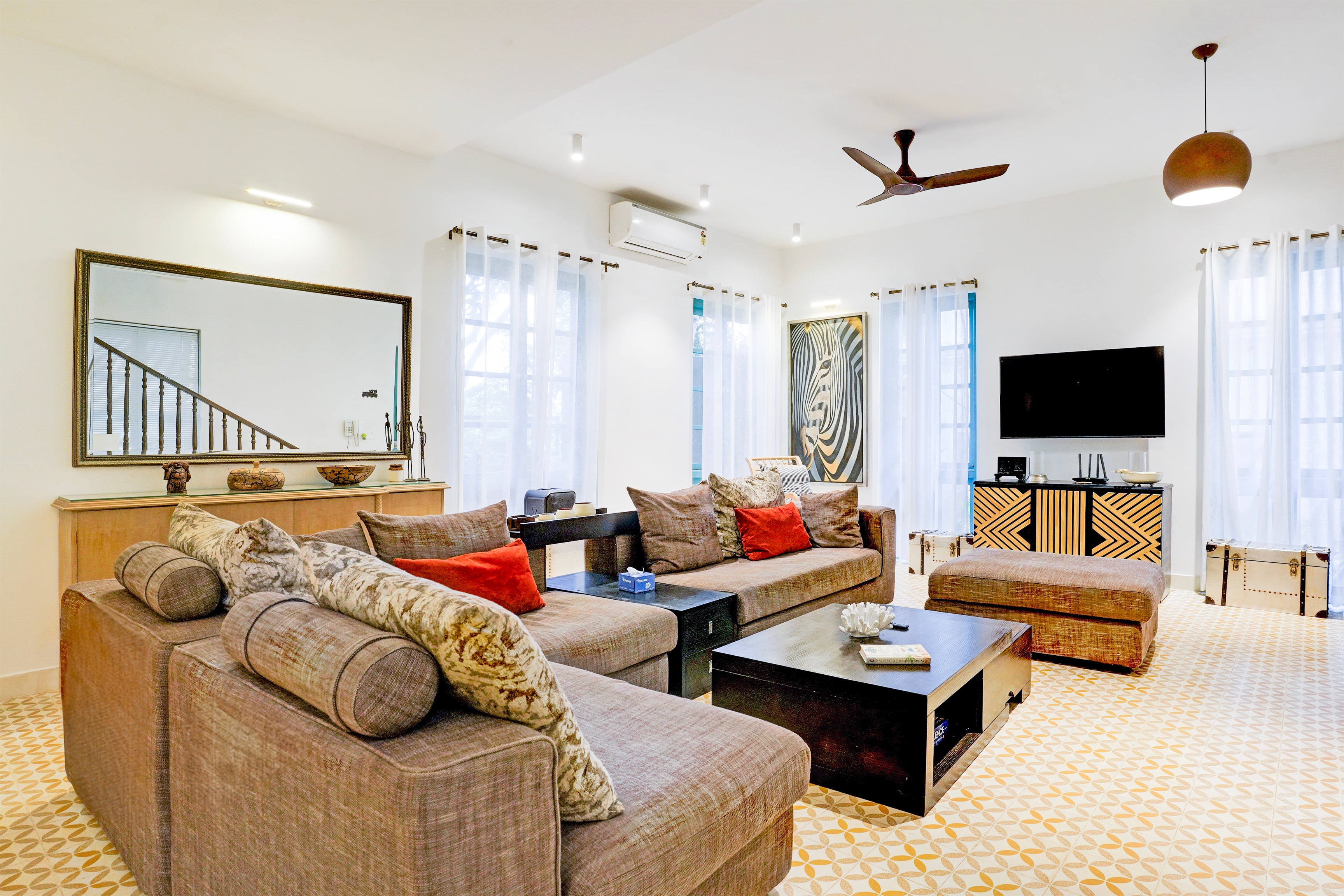 Havana By DanCenter | 3BHK | Pvt Pool | Siolim, GOA, Mountania Goa ...