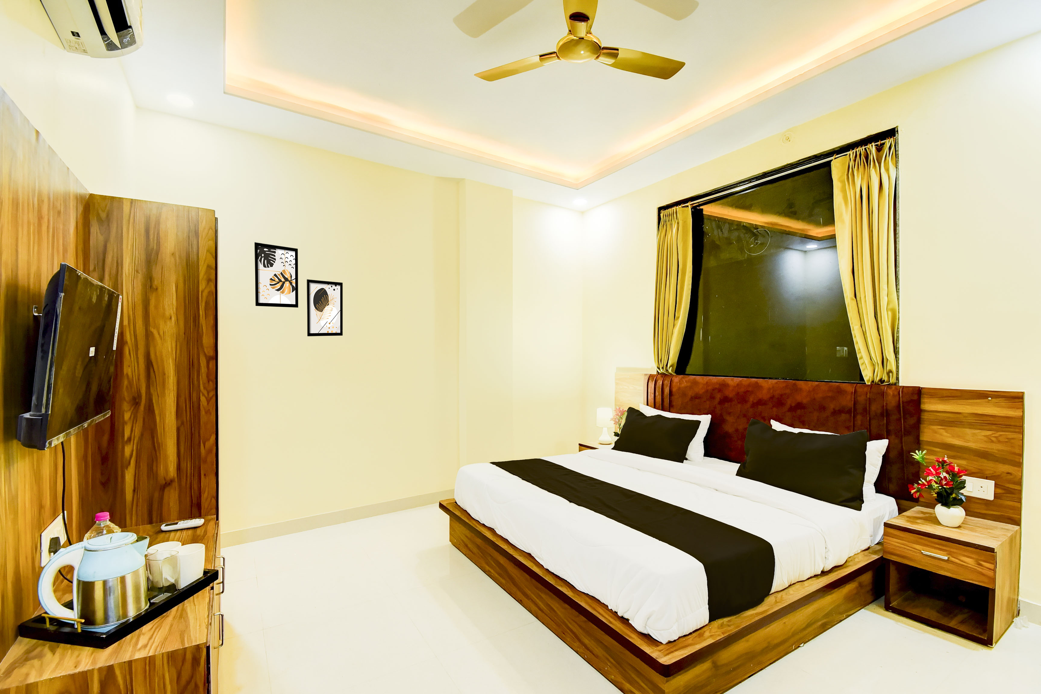 Hotel O Laxmi Nagar Jhotwara | Official Website