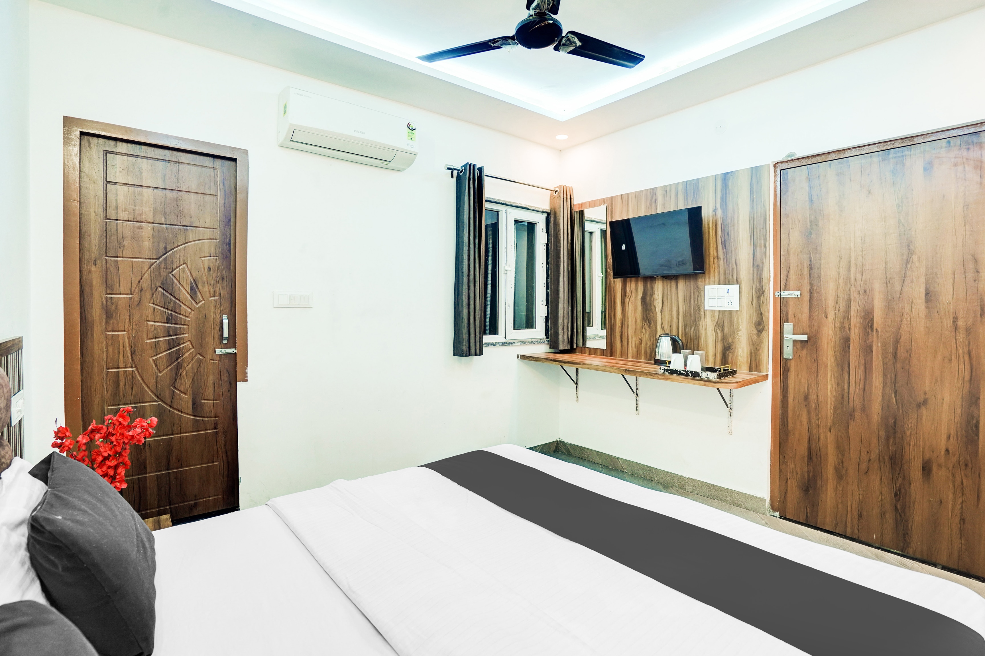 Hotels in Vrindavan: Best Budget Vrindavan Hotels from ₹880