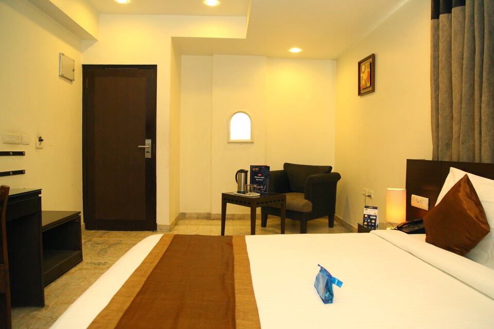 OYO Room 112 Tonk Road, OYO Rooms Jaipur, Book @ ₹1095 - OYO