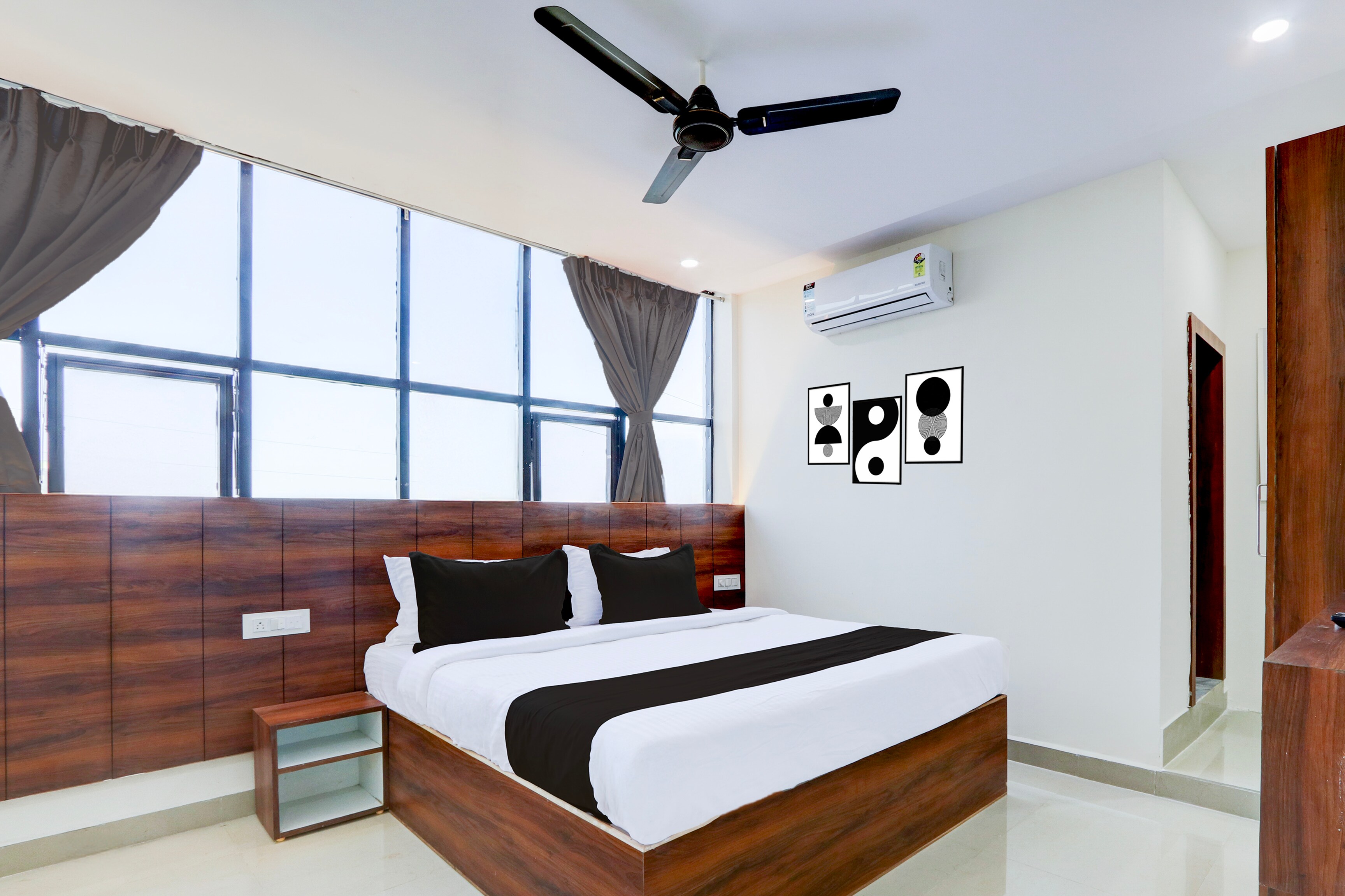 Hotel O Kinnera , Flagship Karimnagar, Book @ ₹1470 - OYO