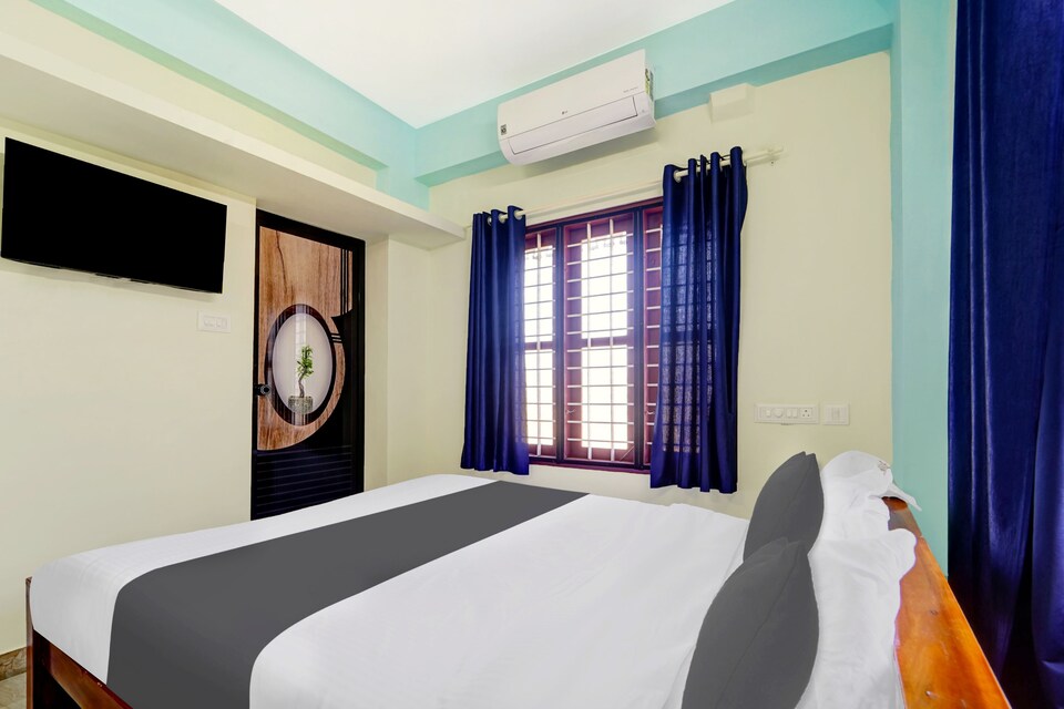 Super Hotel O Kazhakuttam Vadakkumbhagam, Flagship Trivandrum, Book @ ₹1241 - OYO