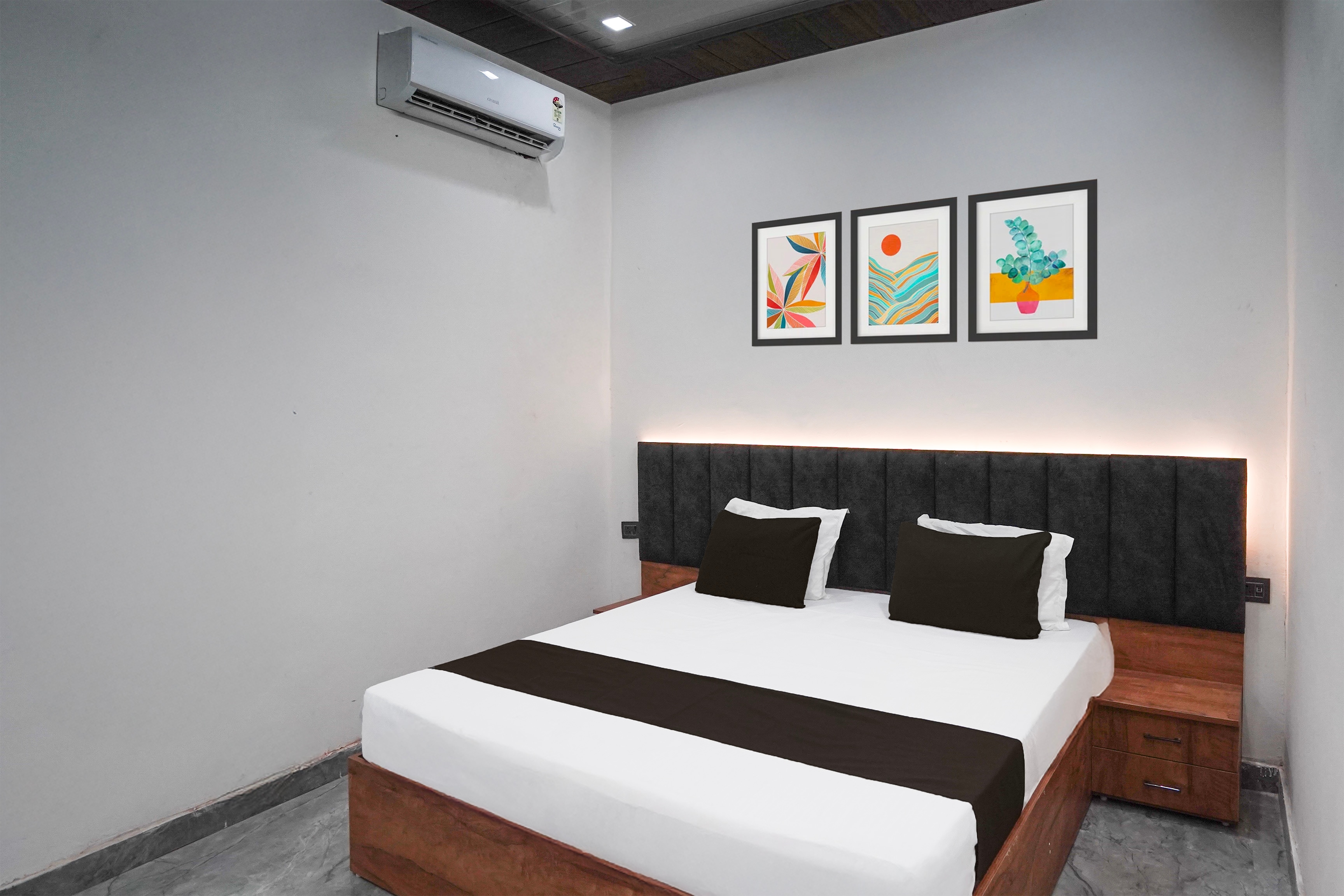 Hotel O Delight Stay Rooms , Flagship Faridabad, Book @ ₹818 - OYO