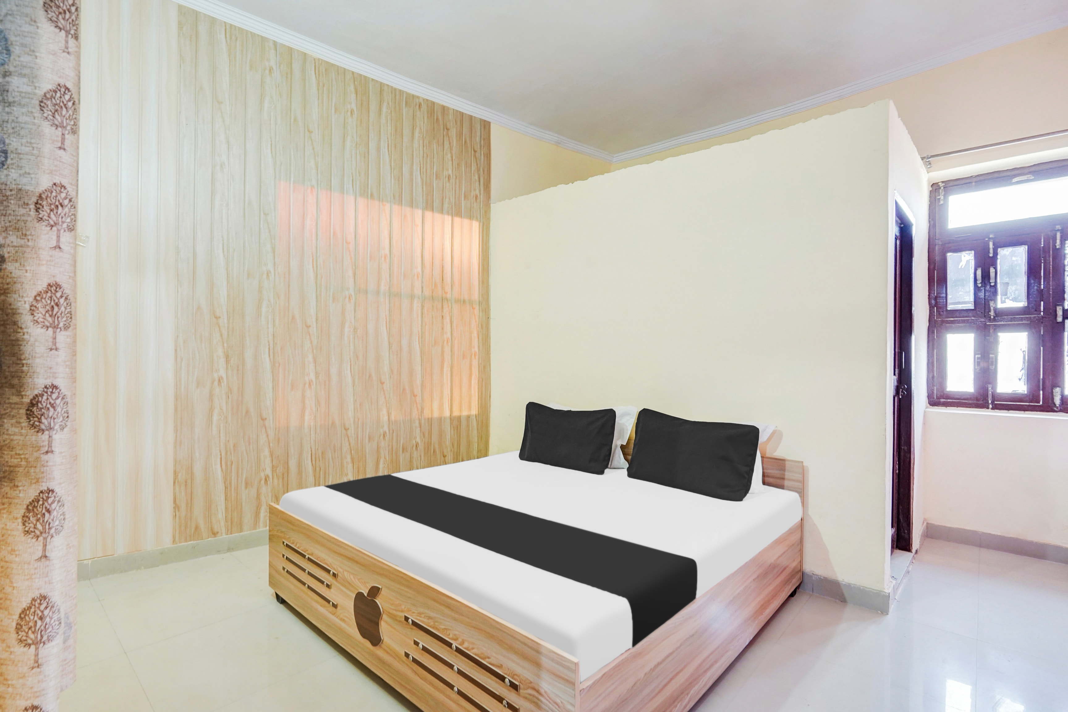 Spot On Hotels in Gurgaon Bus Stand, Gurgaon Starting @ ₹369 - Upto 76% ...