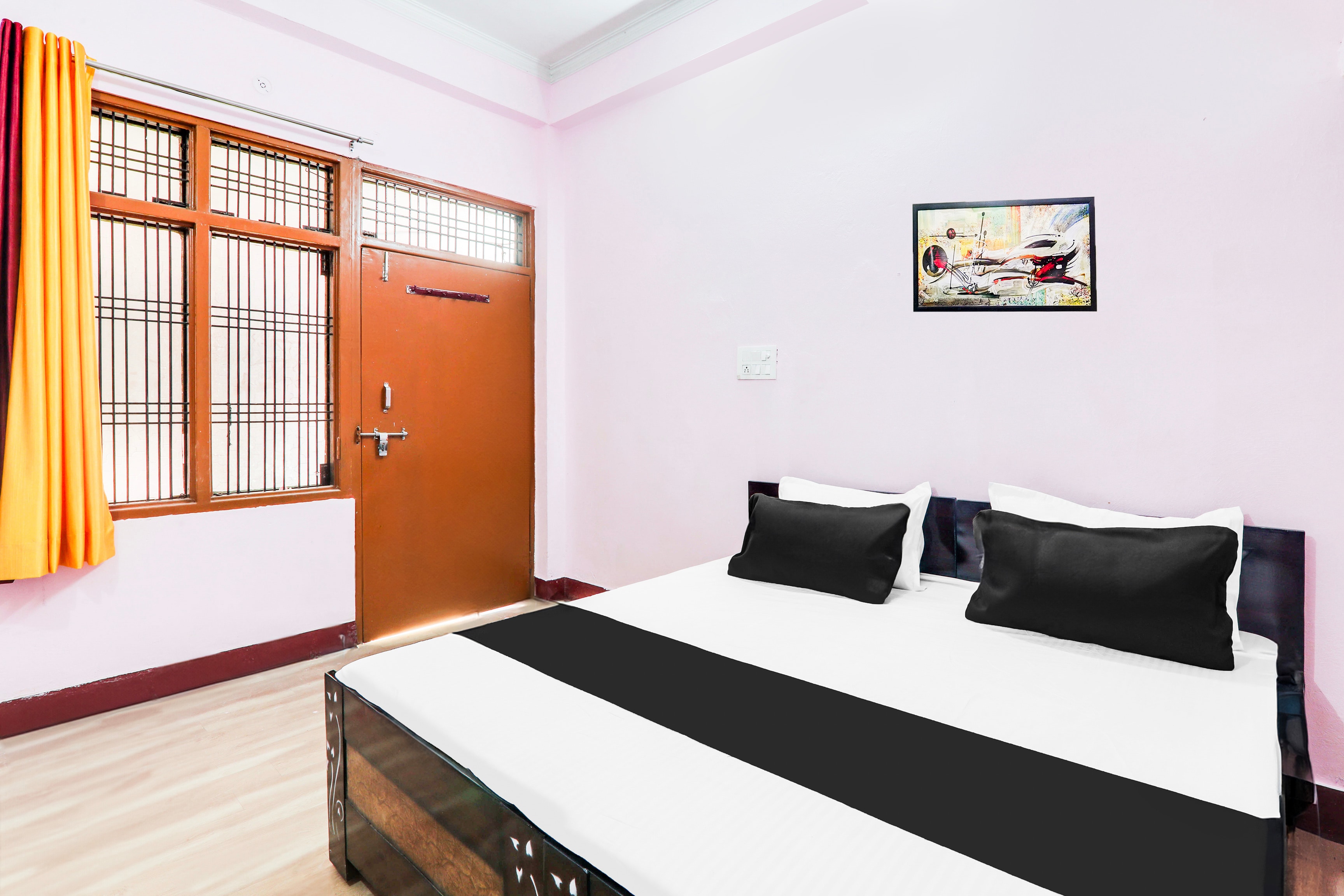 Hotel O happy hotel, Flagship Lucknow, Book @ ₹804 - OYO