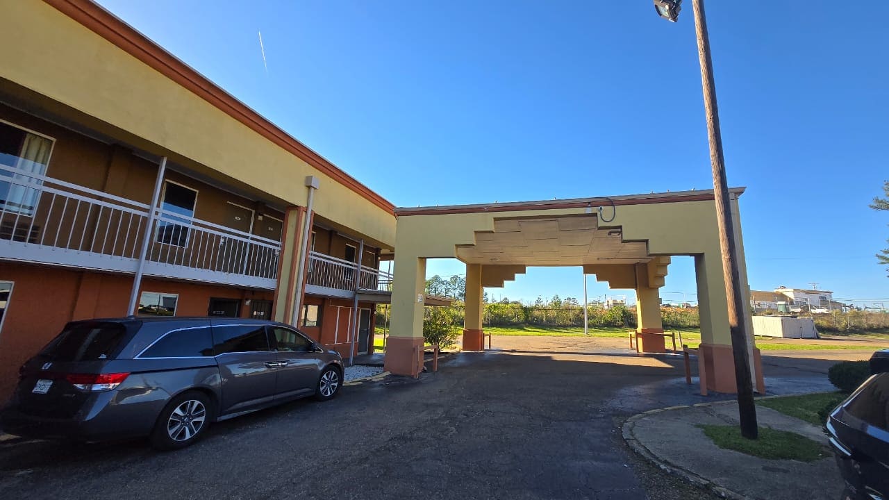 Diamond Inn Motel By OYO Jackson Hwy 80/ I-20, OYO Hotels Jackson, Book ...