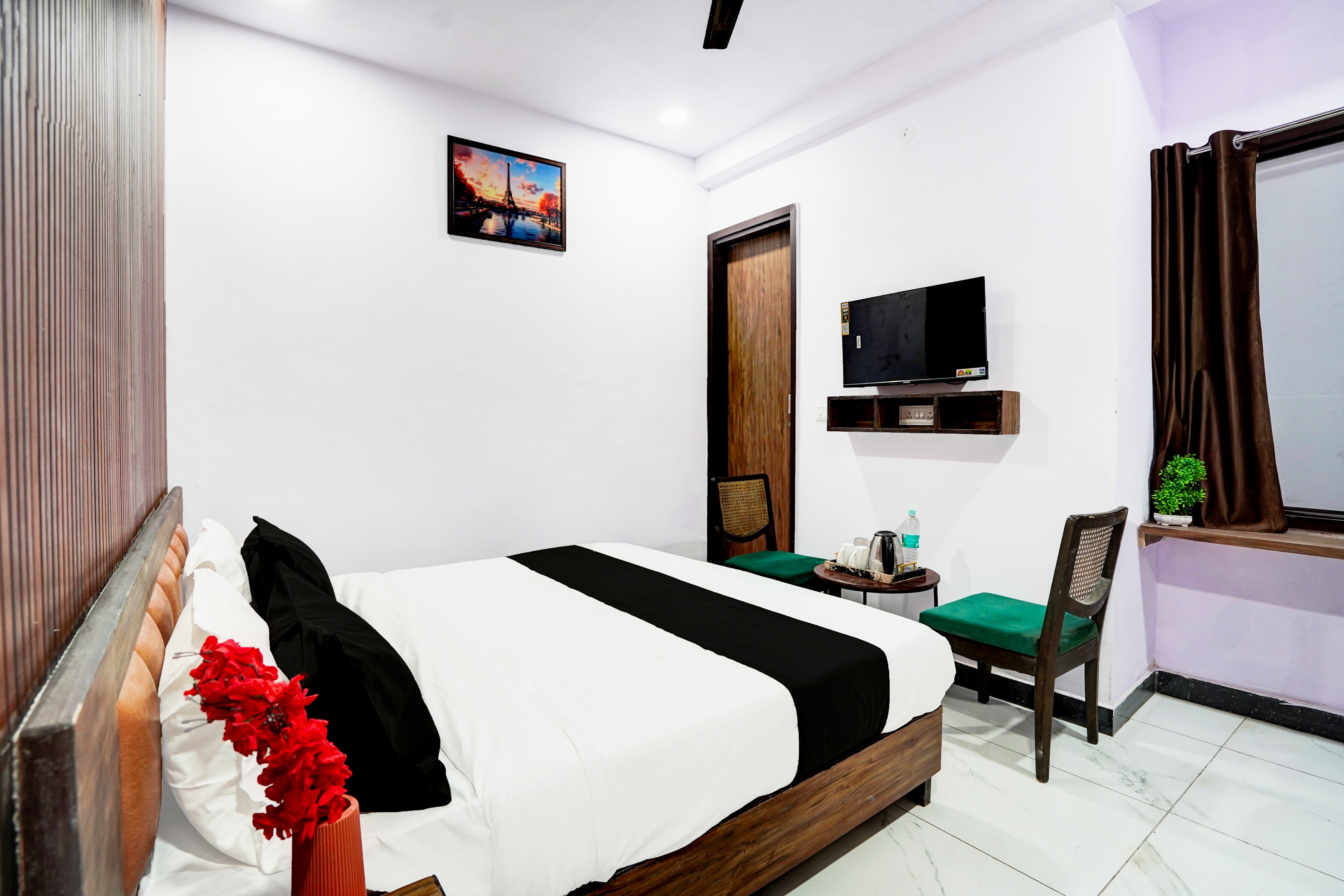 Collection O Hotels in Pari Chowk, Noida Starting @ ₹476 - Upto 76% OFF ...