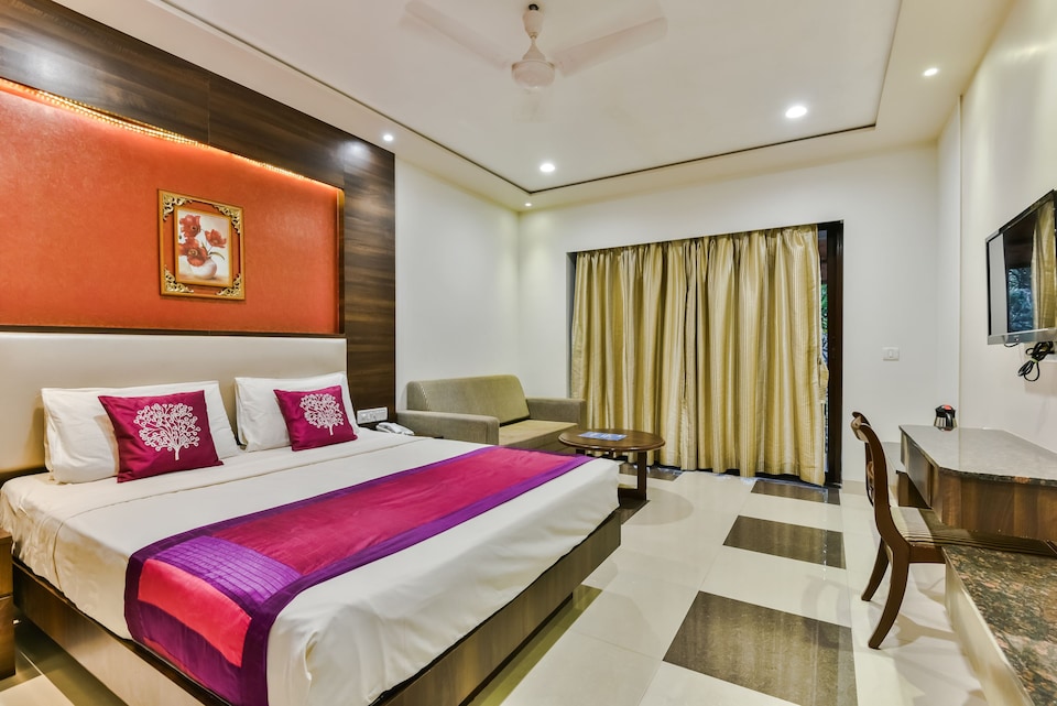 OYO Premium 001 Matheran, Premium Matheran, Book @ ₹1095 - OYO