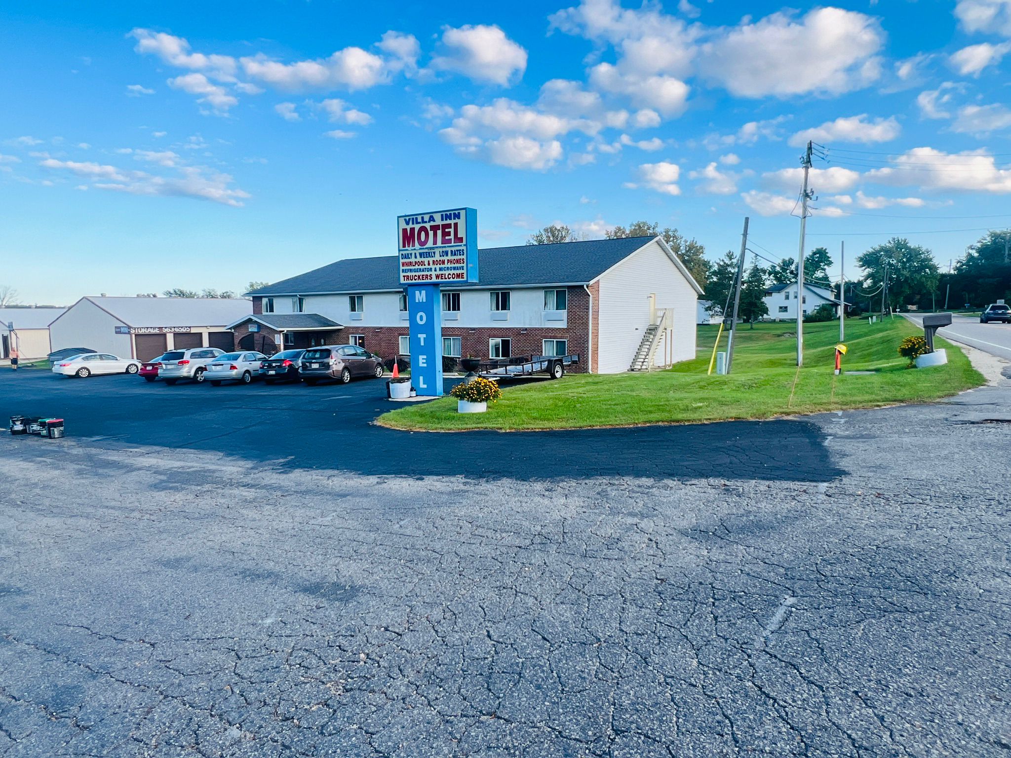 Villa Inn Motel Near Hwy 12 WI Capital O, OYO Hotels Fort Atkinson WI ...