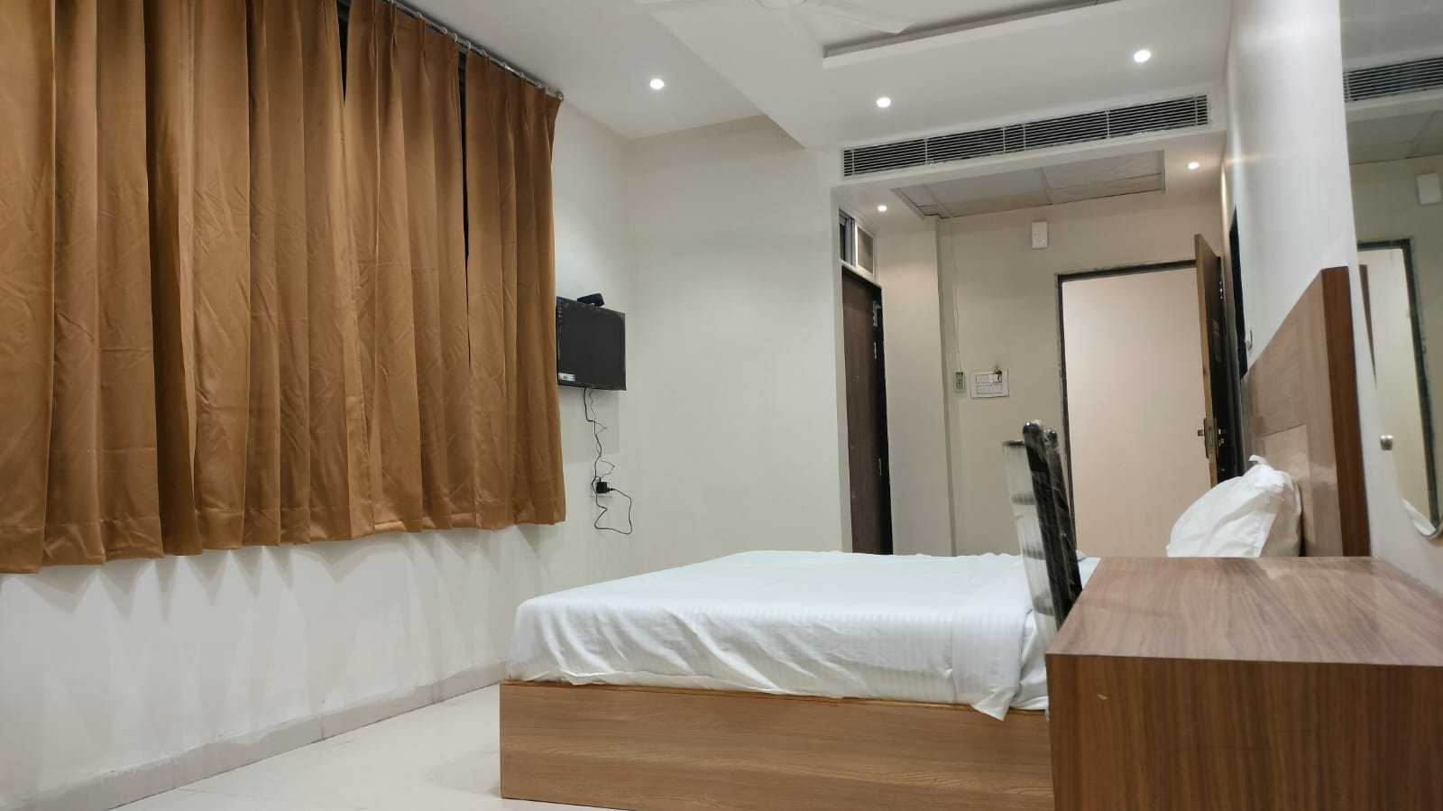 Hotels in Kampoo, Gwalior Starting @ ₹465 - Upto 79% OFF on 15 Kampoo ...