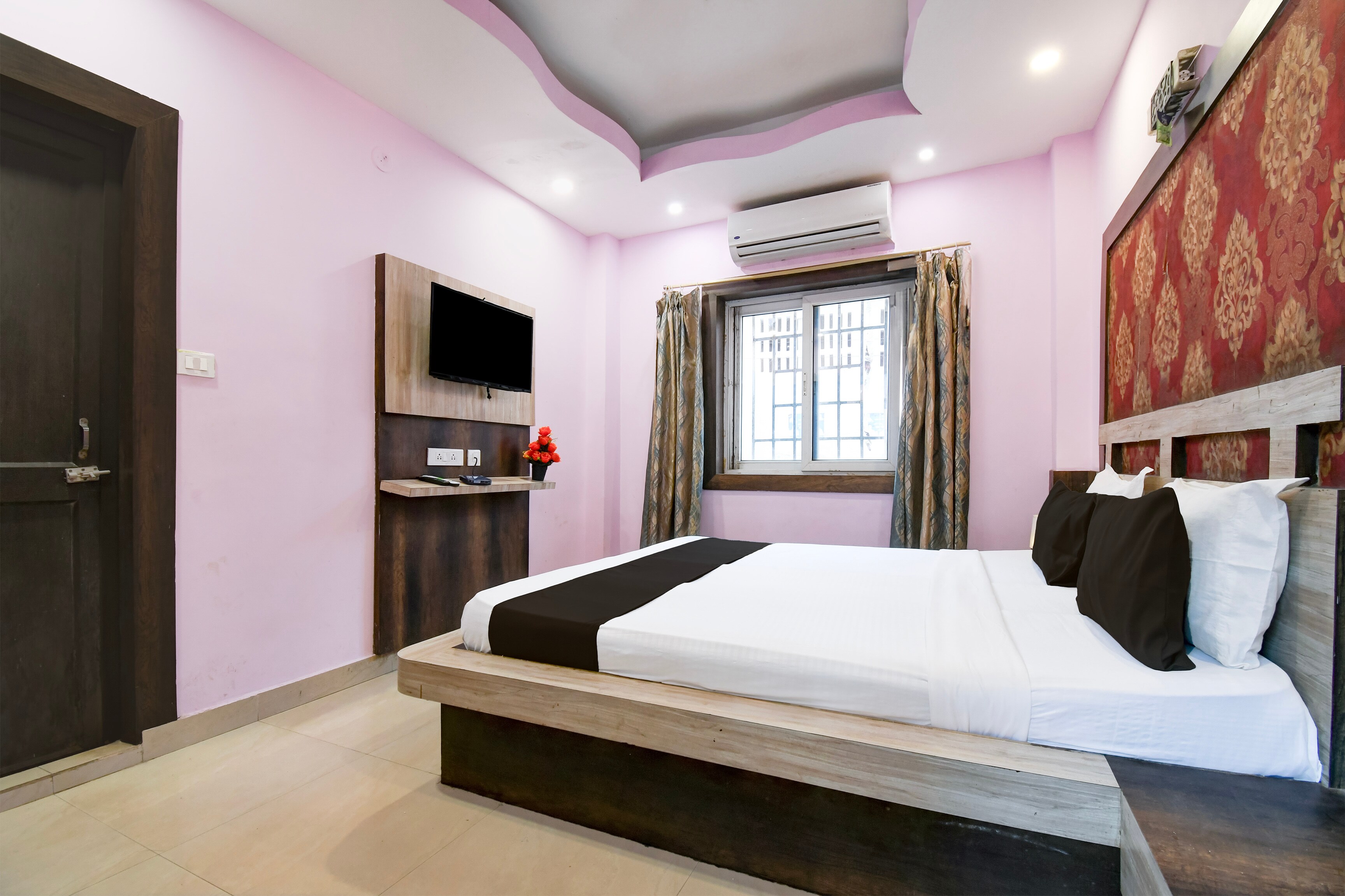 HOTEL O BHARATI INN, Flagship Puri, Book @ ₹6325 - OYO