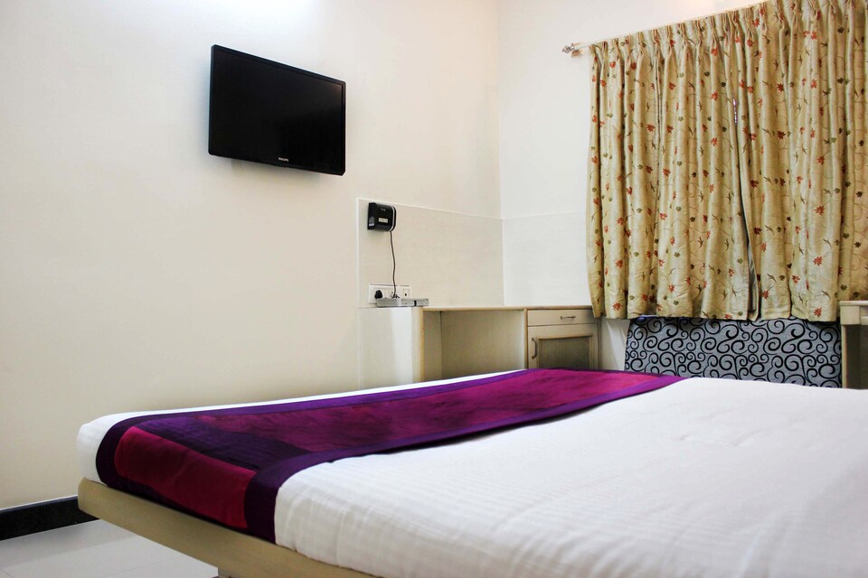 OYO Rooms 182 Jayanagar RTO, OYO Rooms Bangalore, Book @ ₹1095 - OYO