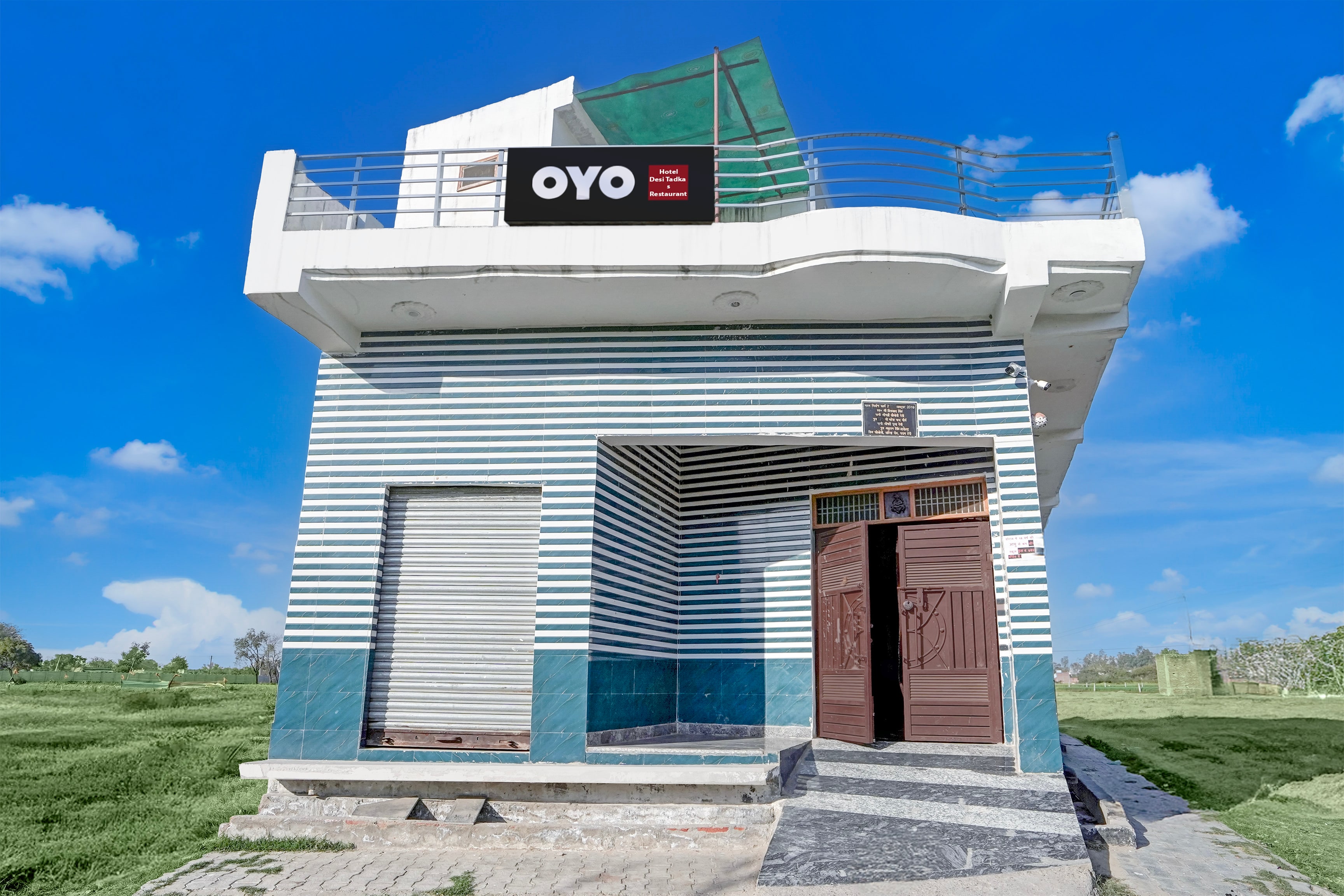 Hotel O Desi Tadka Hotel & Restaurant , Flagship Hathras, Book @ ₹802 - OYO