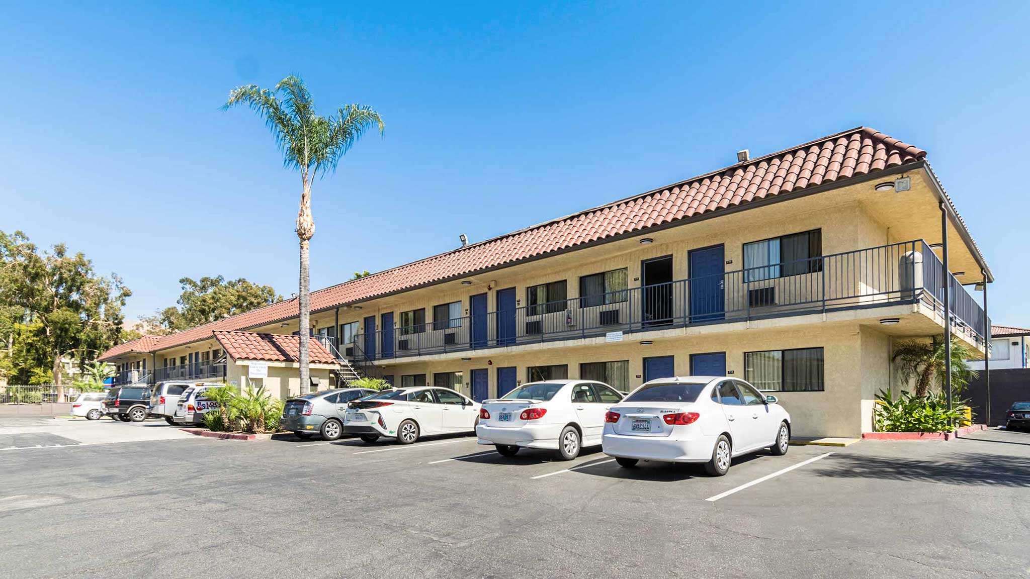 Motel 6 Hotels in Riverside Starting @ $52 - Upto 39% OFF on 59 ...