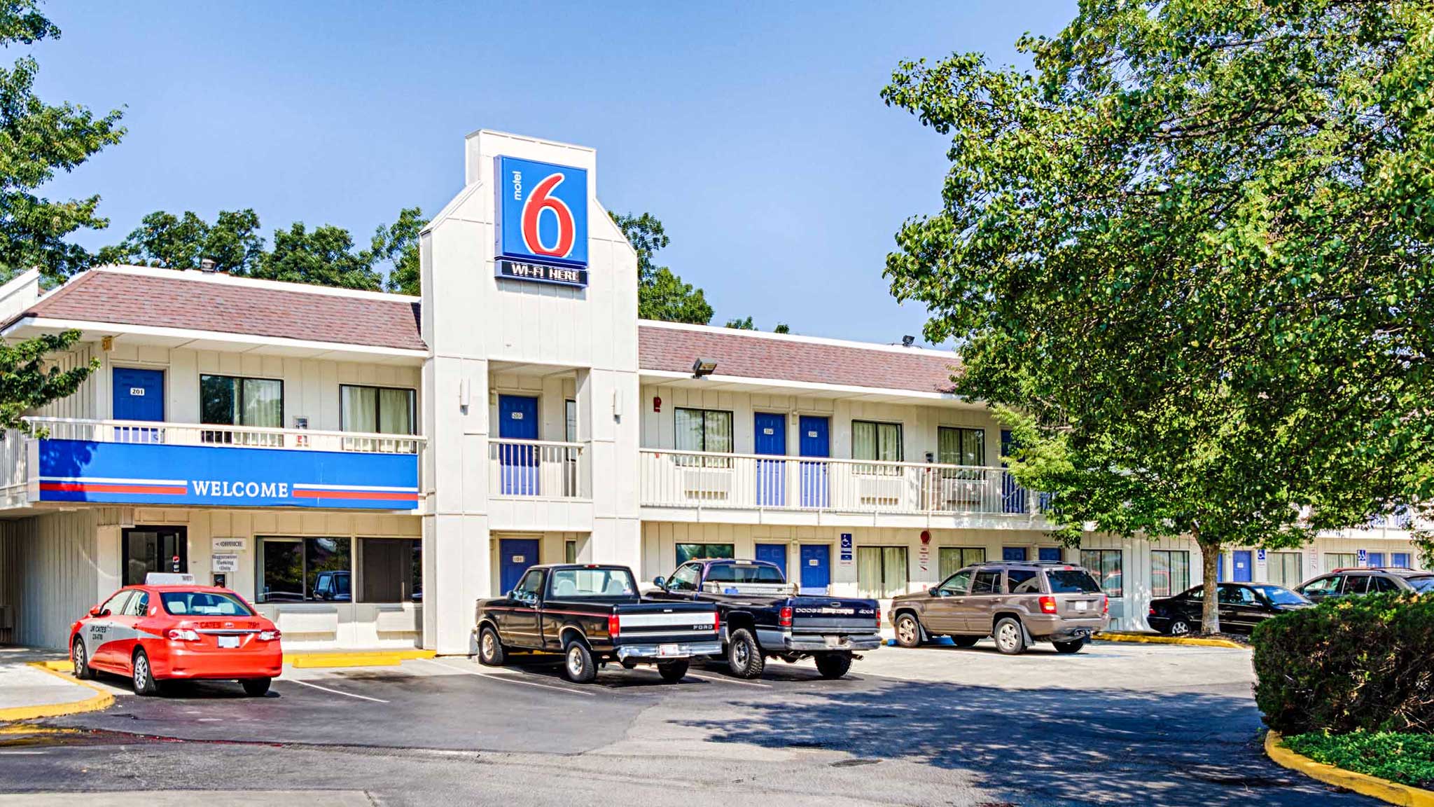 Motel 6 Laurel, DC - Washington Northeast, Motel 6 Laurel, Book @ $73 - OYO