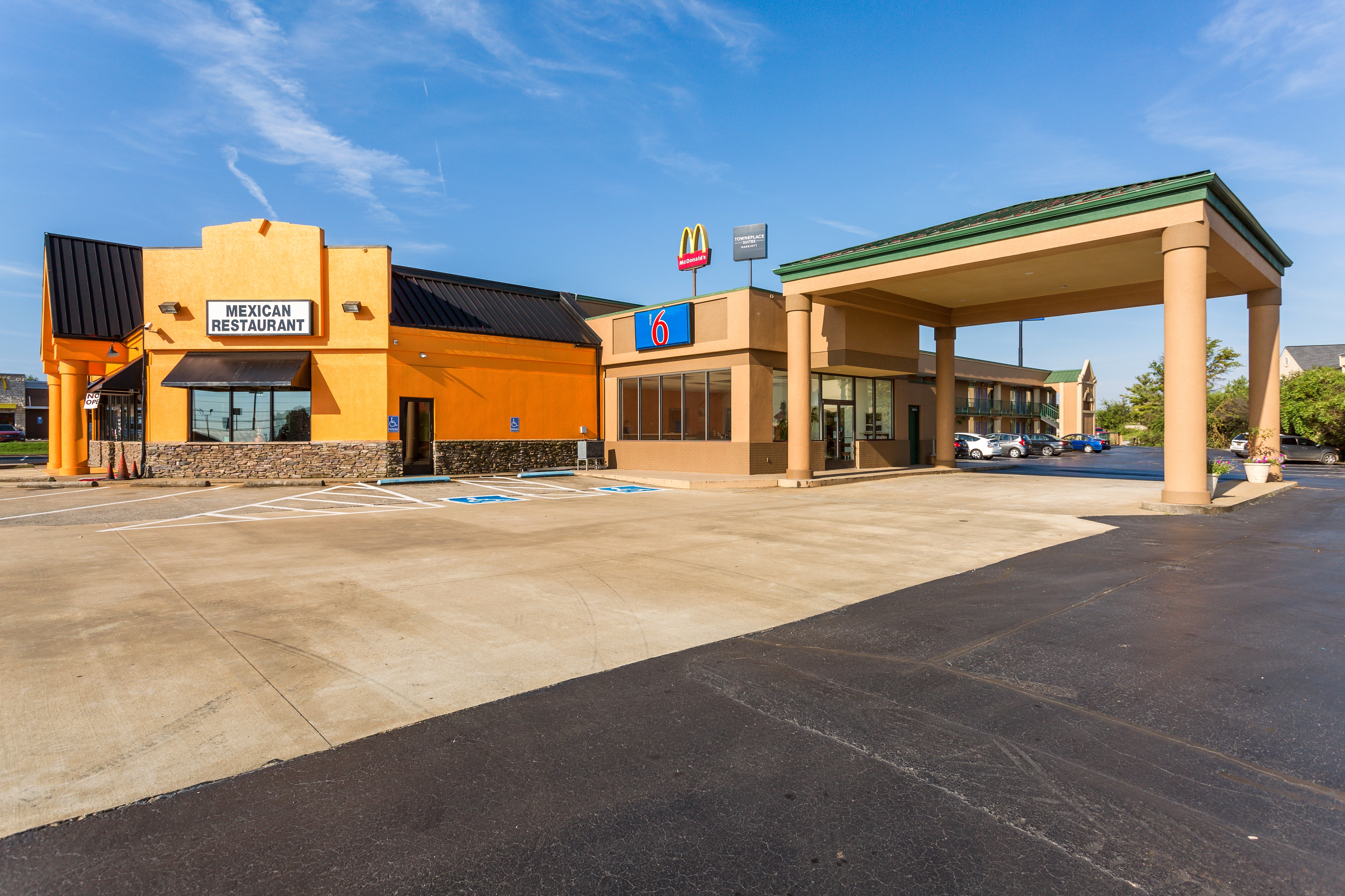 Motel 6 Clarksville, TN, Motel 6 CLARKSVILLE, Book @ $62