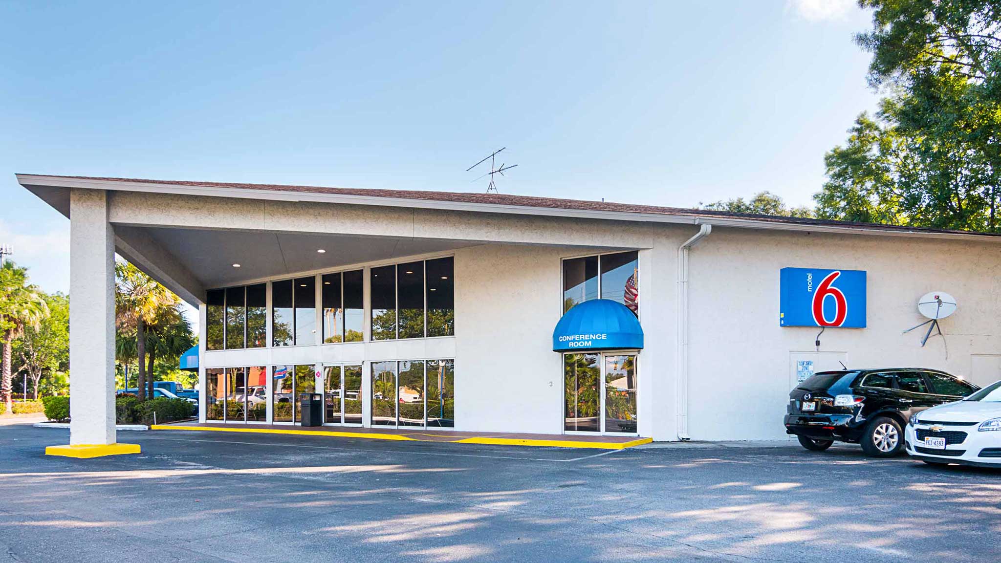 Motel 6 Hotels in Tampa Starting @ $44 - Upto 39% OFF on 6 Tampa Motel ...
