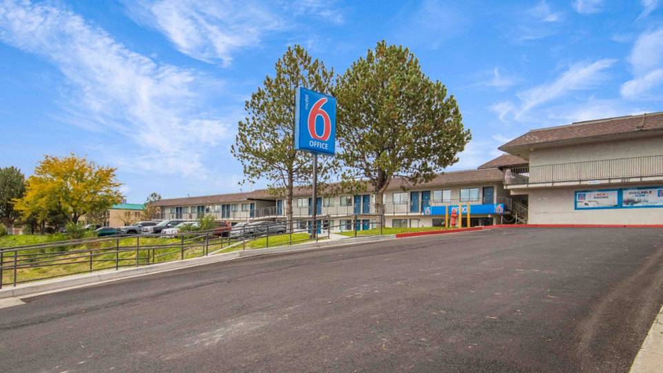 Motel 6 Elko, NV, Motel 6 Elko, Book @ $52 - OYO