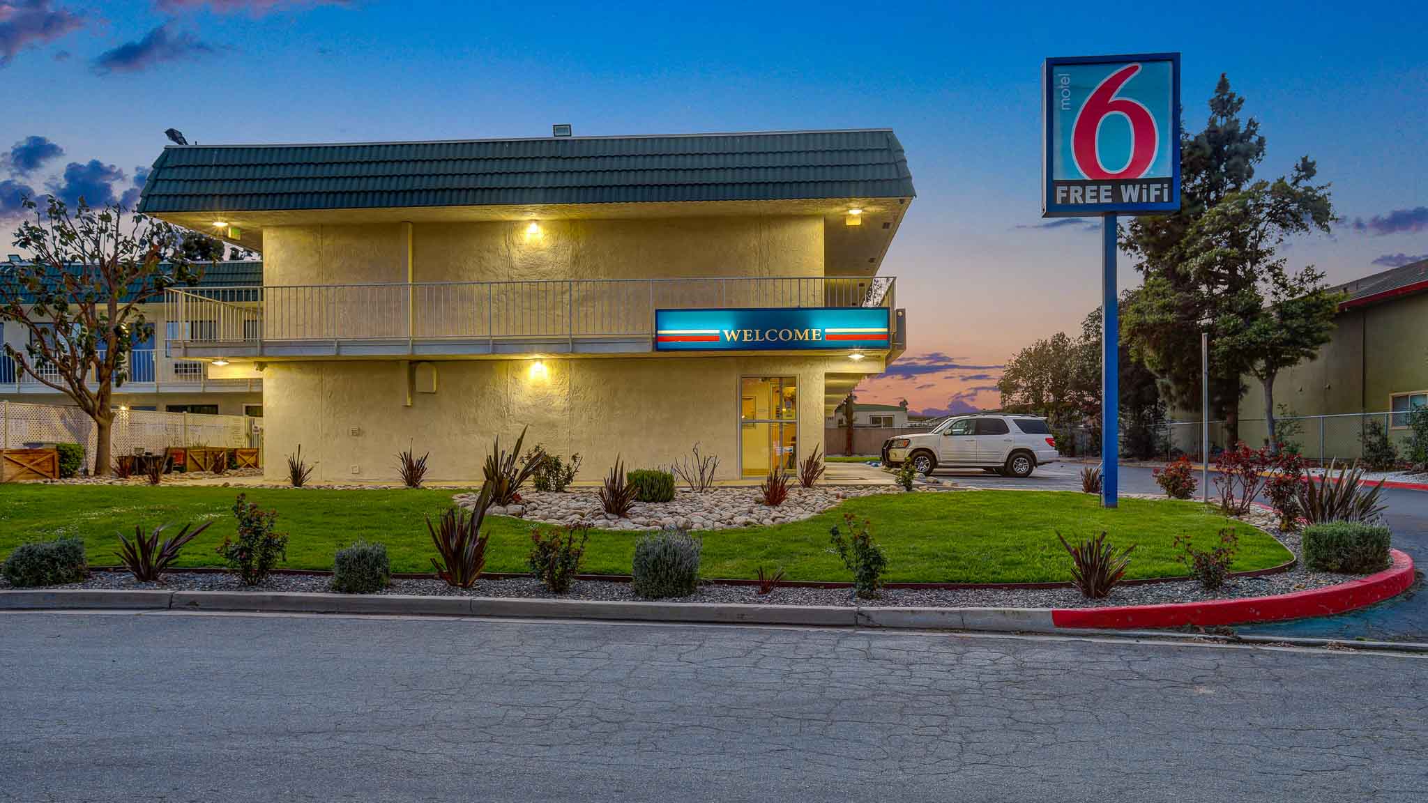 Motel 6 King City, CA, Motel 6 King City, Book @ $81