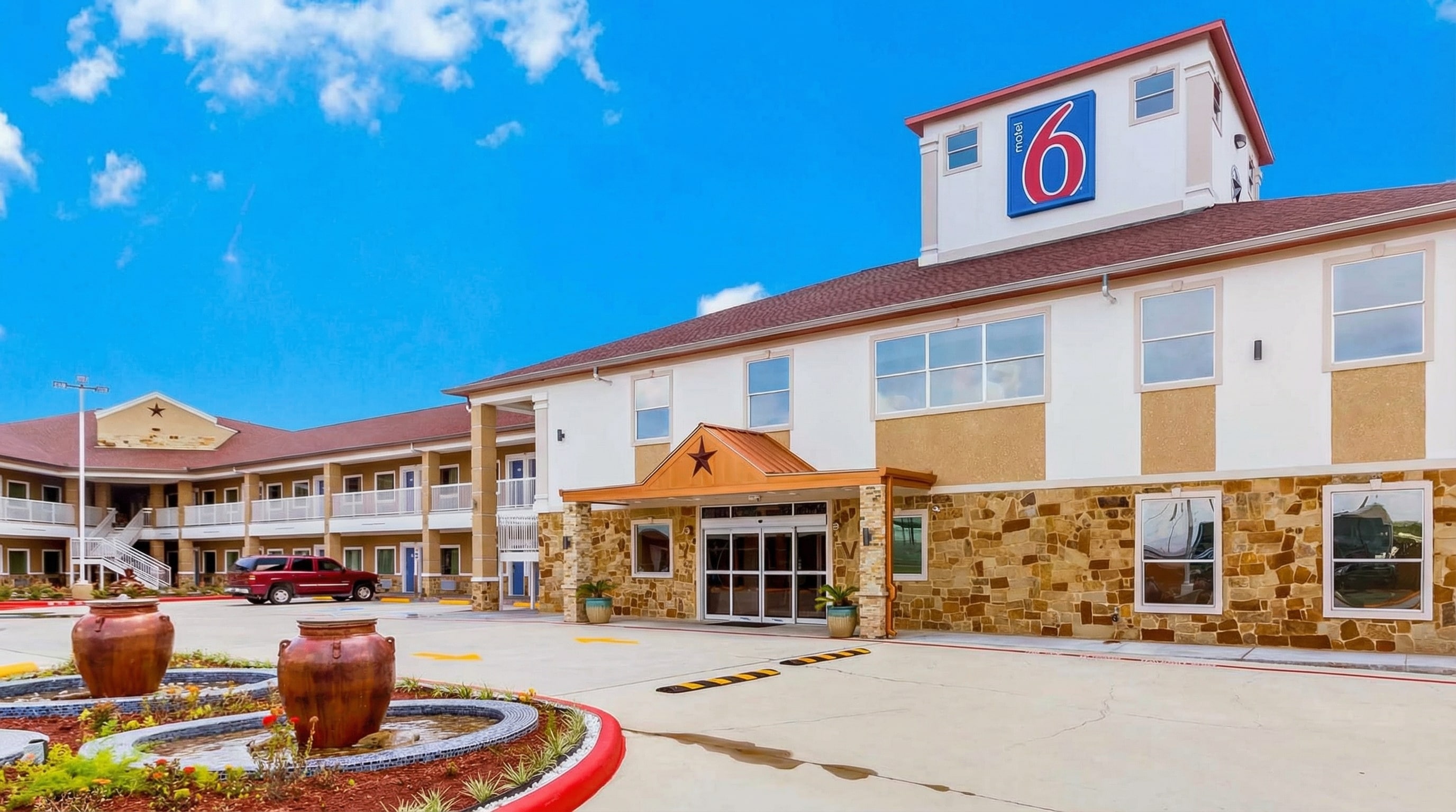 Motel 6 Houston, TX - North, Motel 6 Houston, Book @ $78