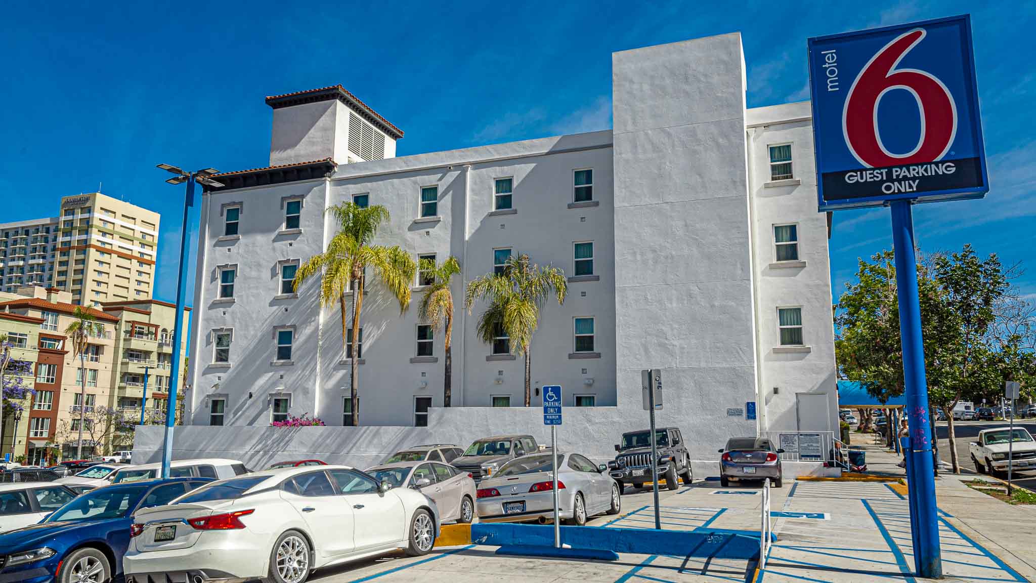 Motel6 San Diego, CA - Downtown, Motel 6 San Diego CA, Book @ $79 - OYO