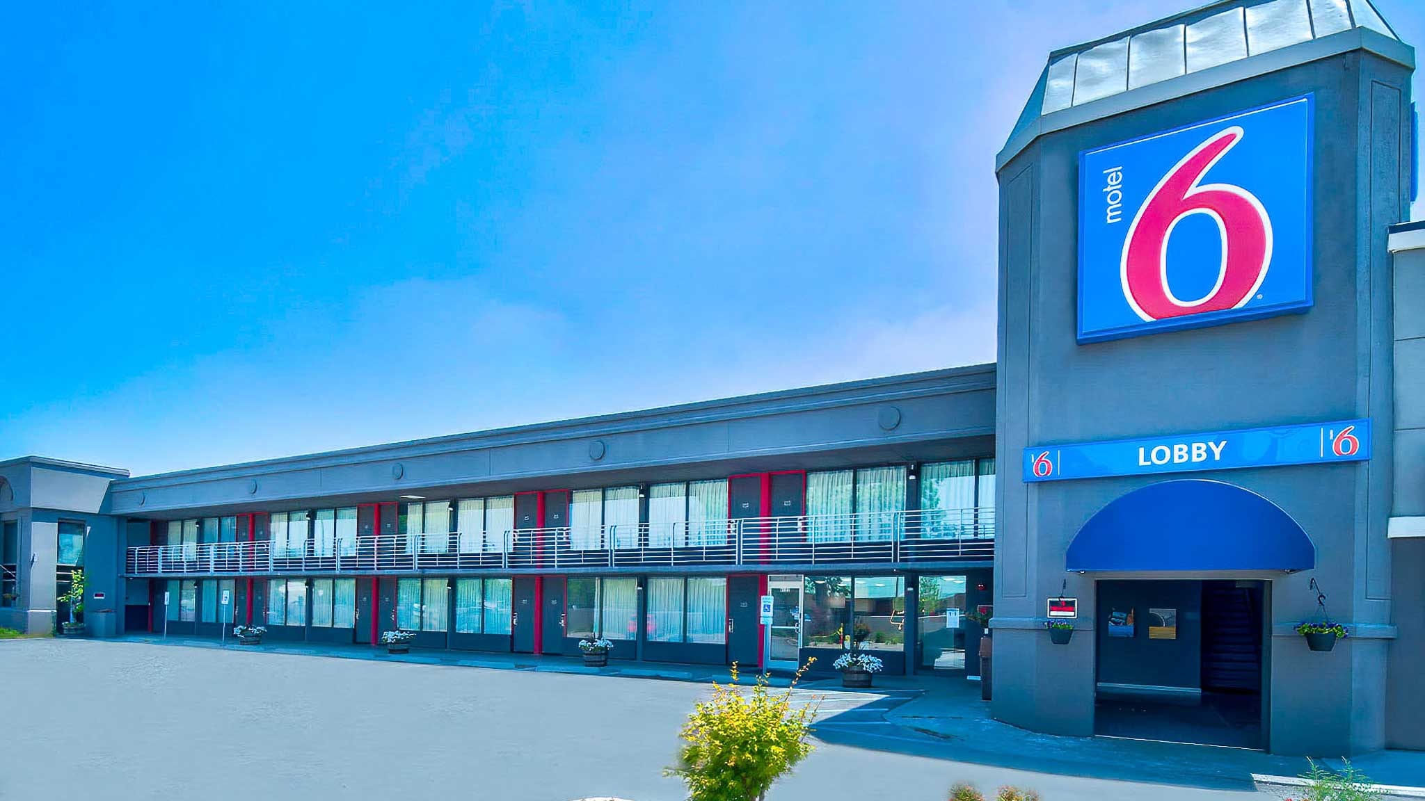 Motel 6 Louisville, KY - Airport - Fair Expo, Motel 6 Louisville, Book ...