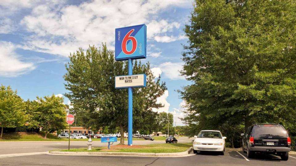 Motel 6 Hotels in Richmond Starting @ $48 - Upto 39% OFF on 5 Richmond ...