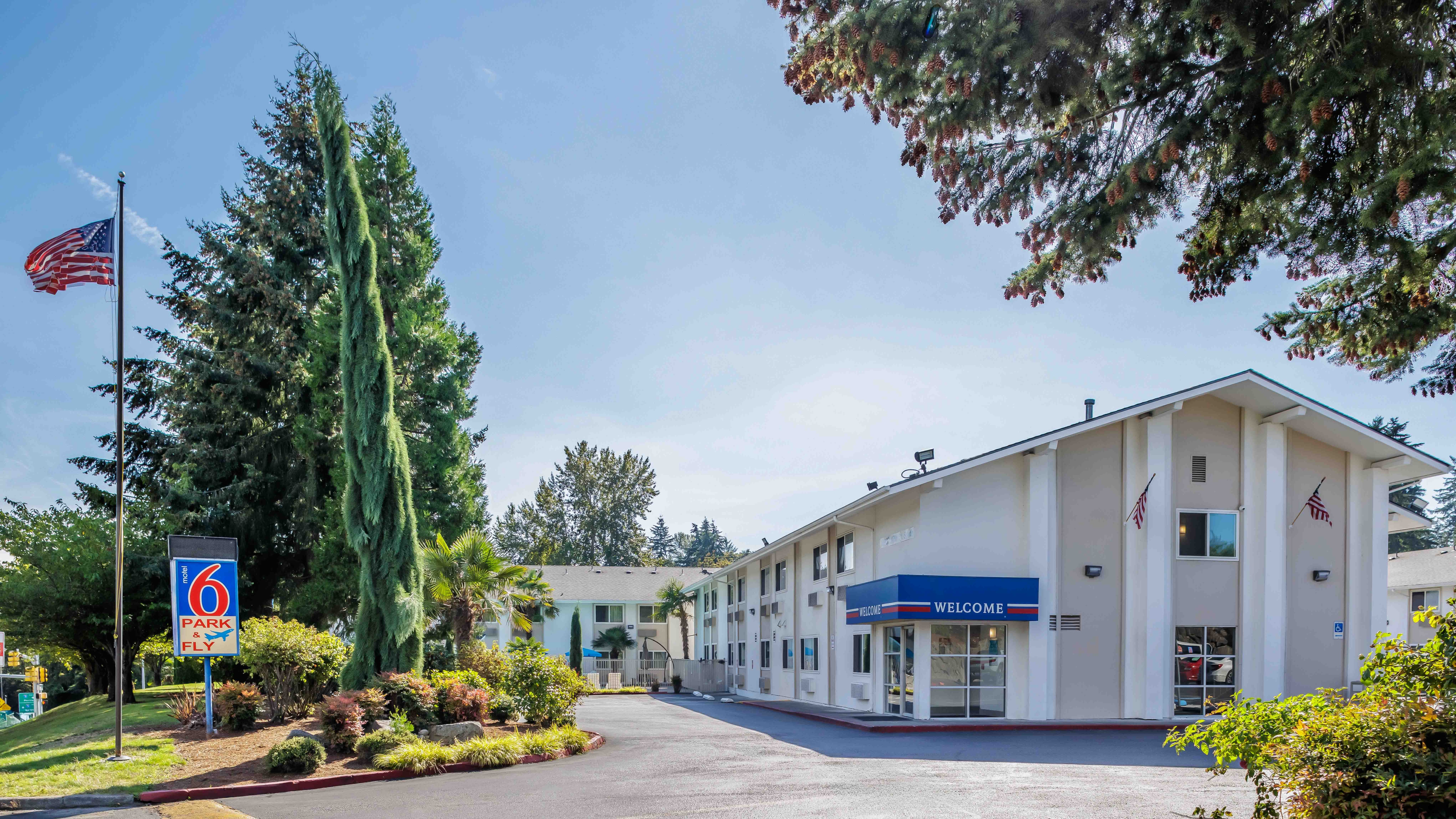 Motel 6 Seattle, WA - Sea-Tac Airport South, Motel 6 Seattle, Book @ $77