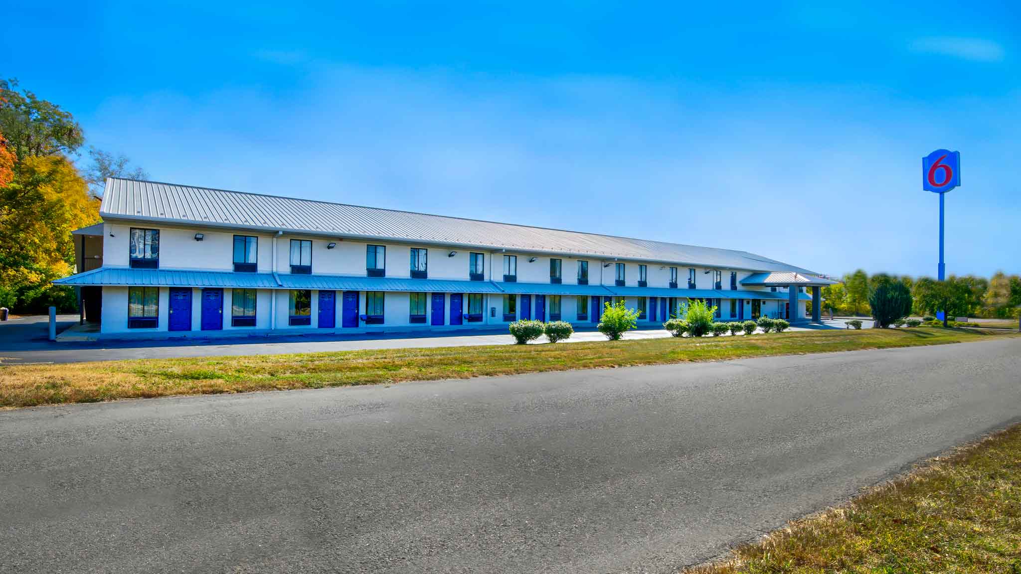Motel 6 Jeffersonville, IN - Louisville, Motel 6 Jeffersonville, Book @ $49