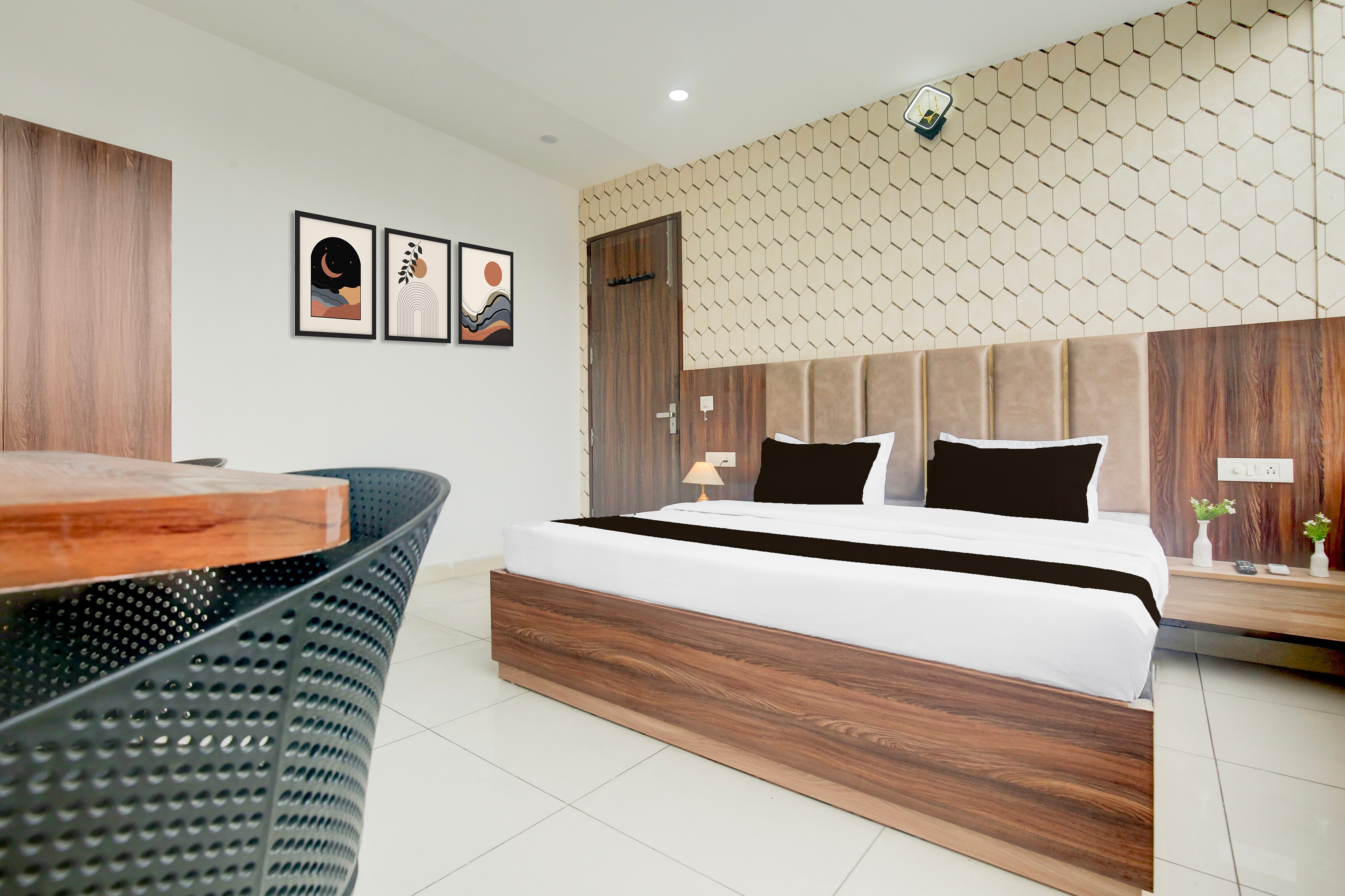 Collection O Hotels in Silver Arc Mall, Ludhiana Starting @ ₹885 - Upto ...