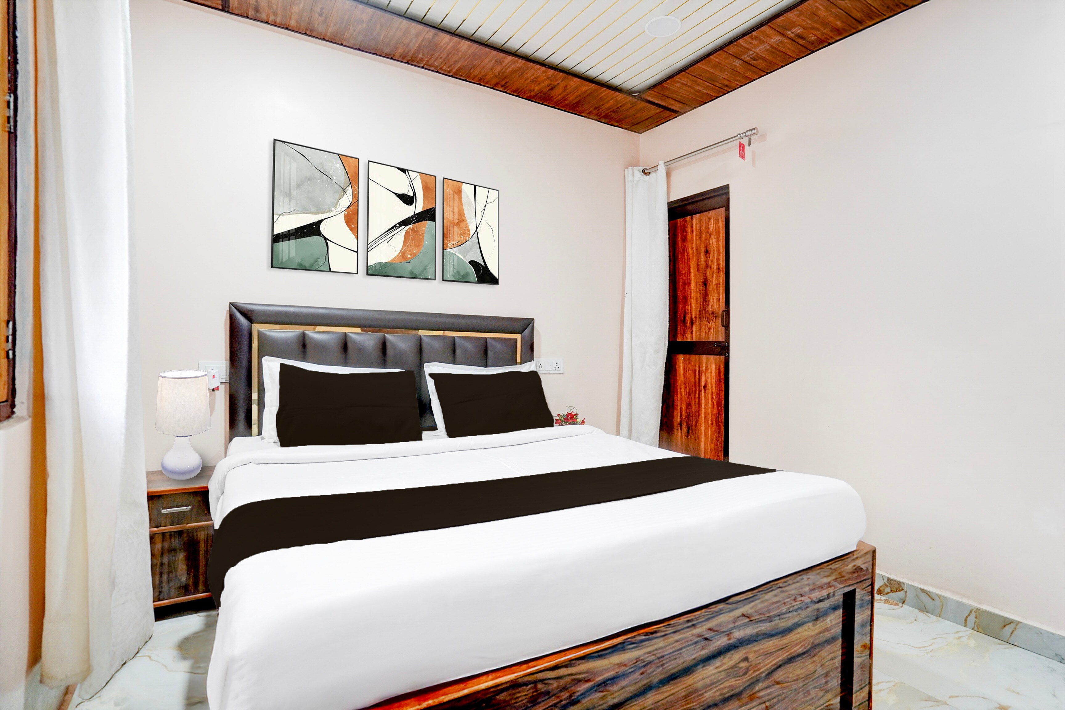 Flagship Hotels in Ramghat Halt, Ayodhya Starting @ ₹944 - Upto 74% OFF ...