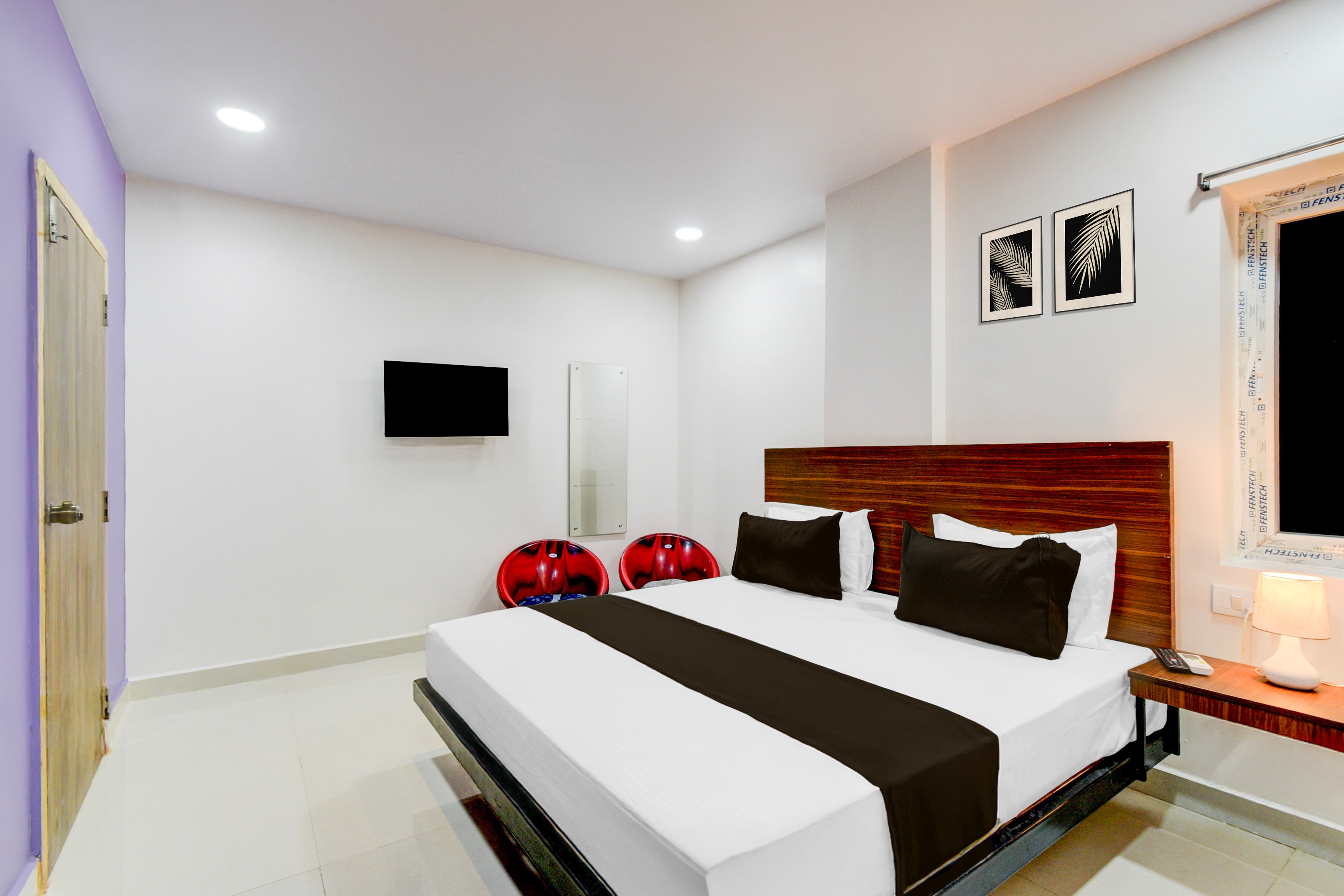 Hotel O BTS-ALPHA, Flagship Hyderabad, Book @ ₹858 - OYO